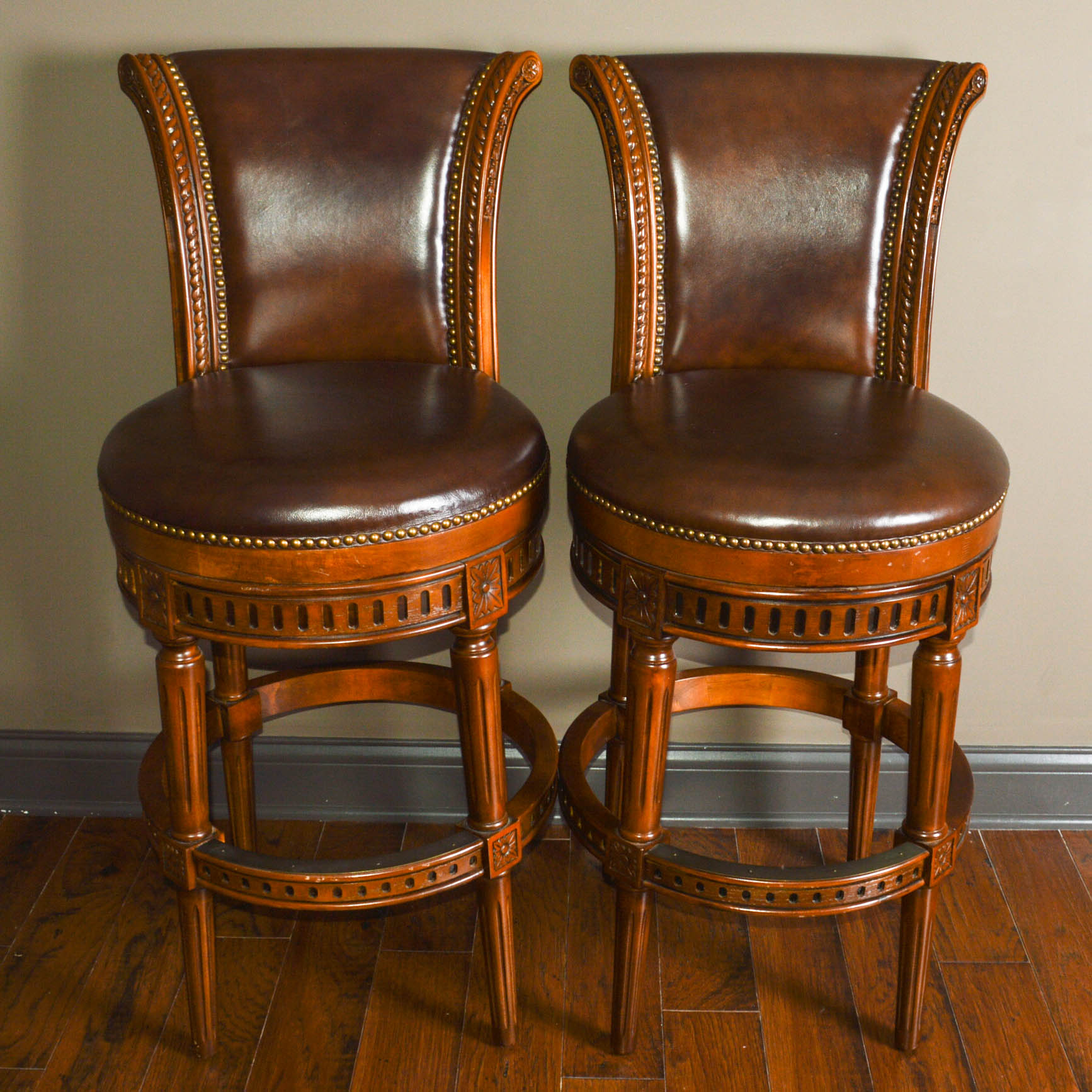 Two Frontgate 'Manchester' Swivel Bar Stools | EBTH