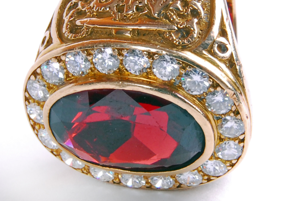 14K Gold 8.70 CT Garnet and Diamond Catholic Bishops Ring | EBTH