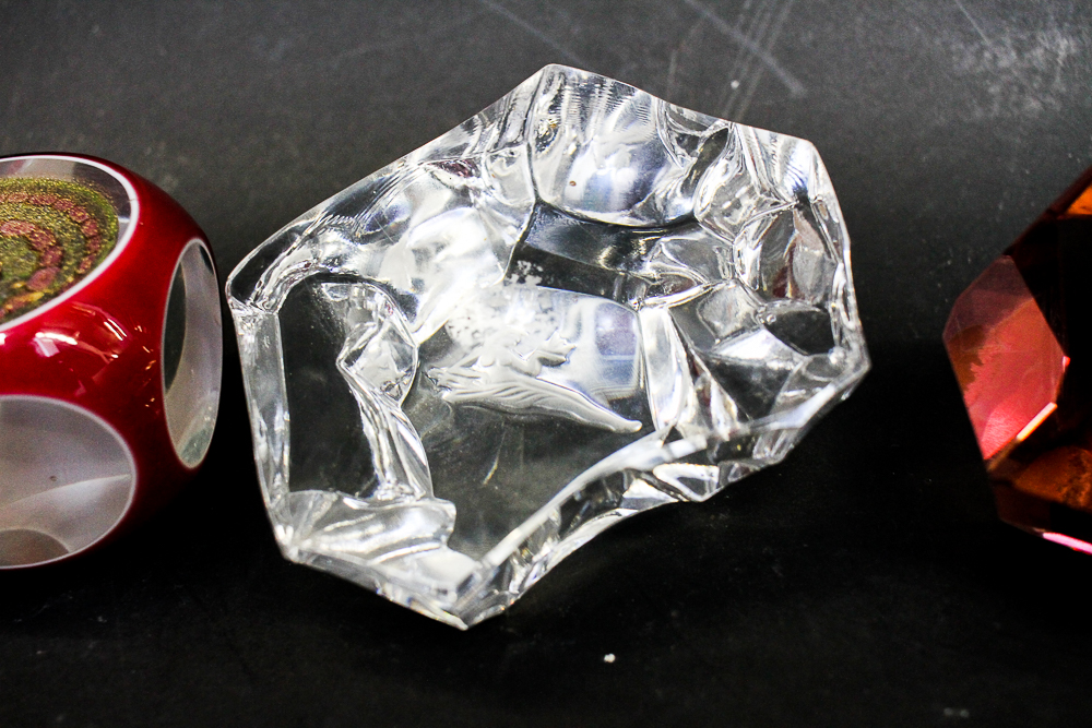 Assorted Paperweights | EBTH