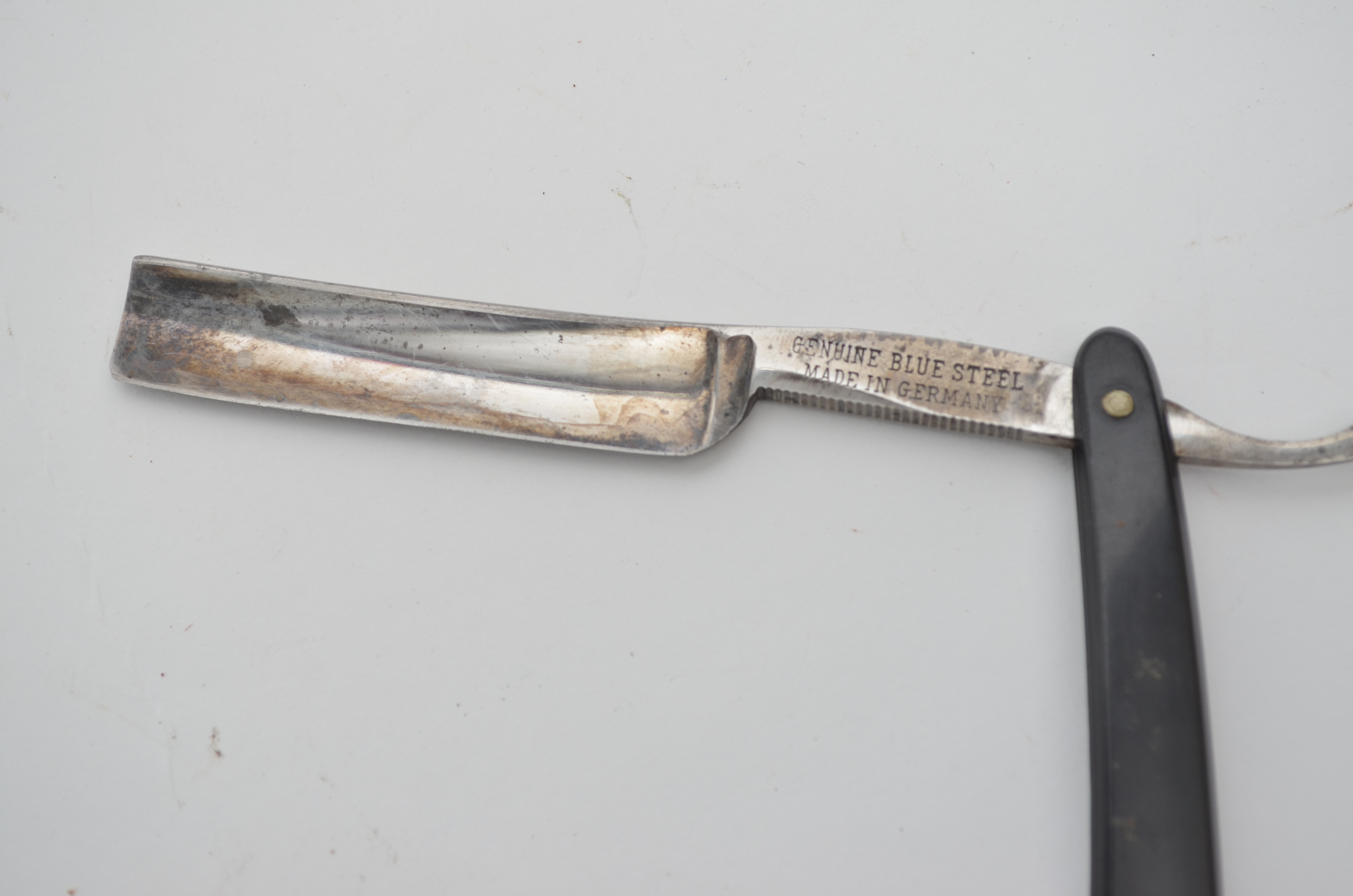 German Vintage Straight Edge Razor | EBTH