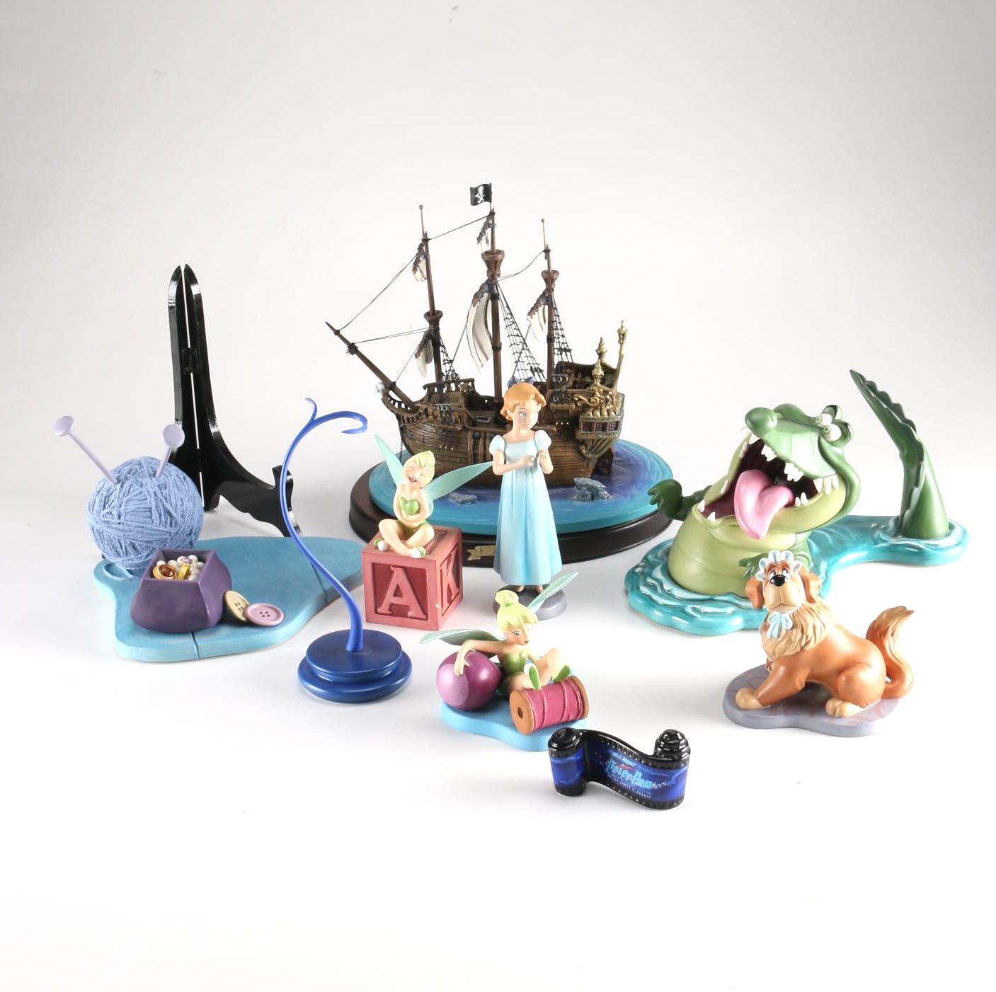 Walt Disney Classics Collection "Peter Pan" Figurines | EBTH