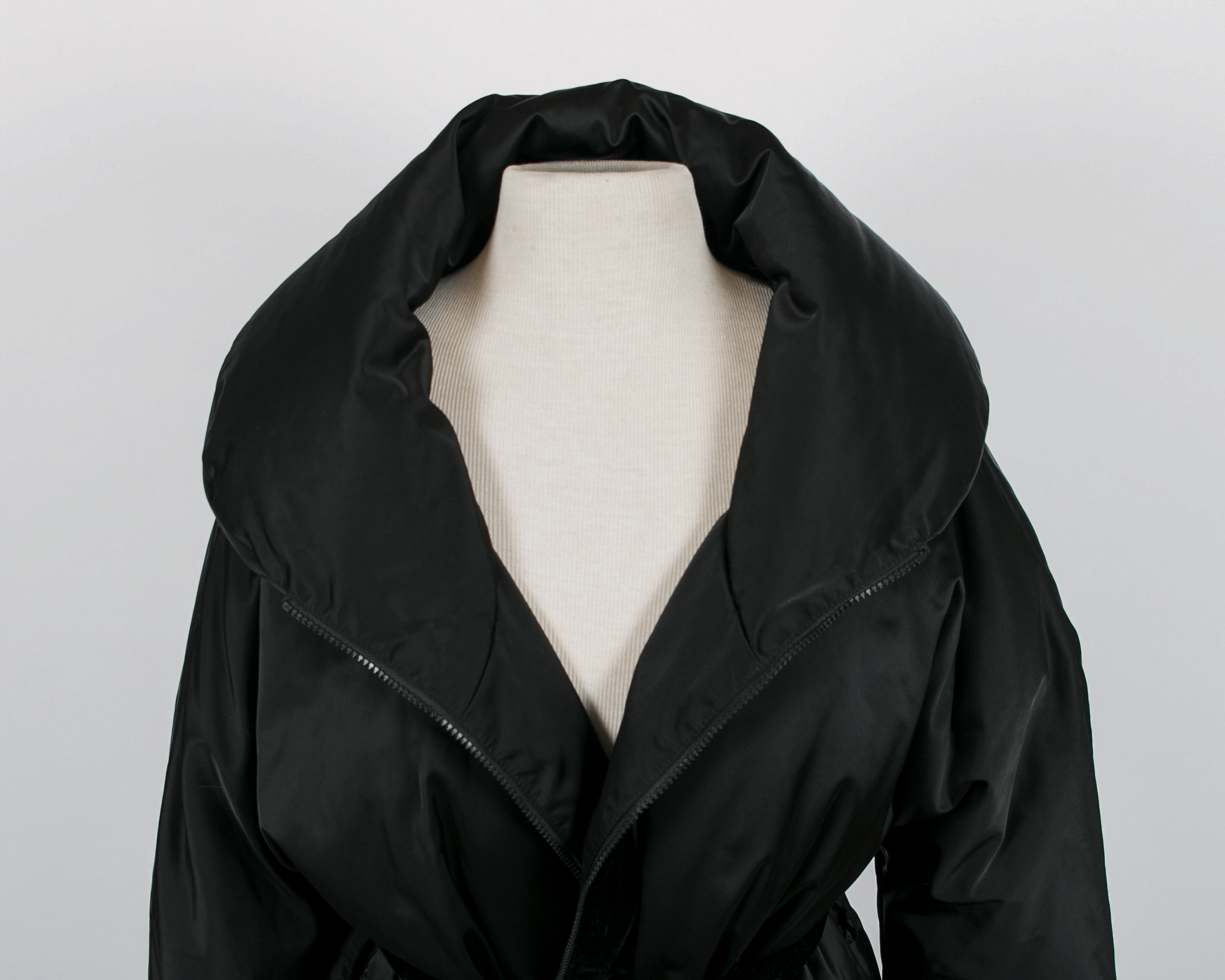 Escada Car Coat | EBTH