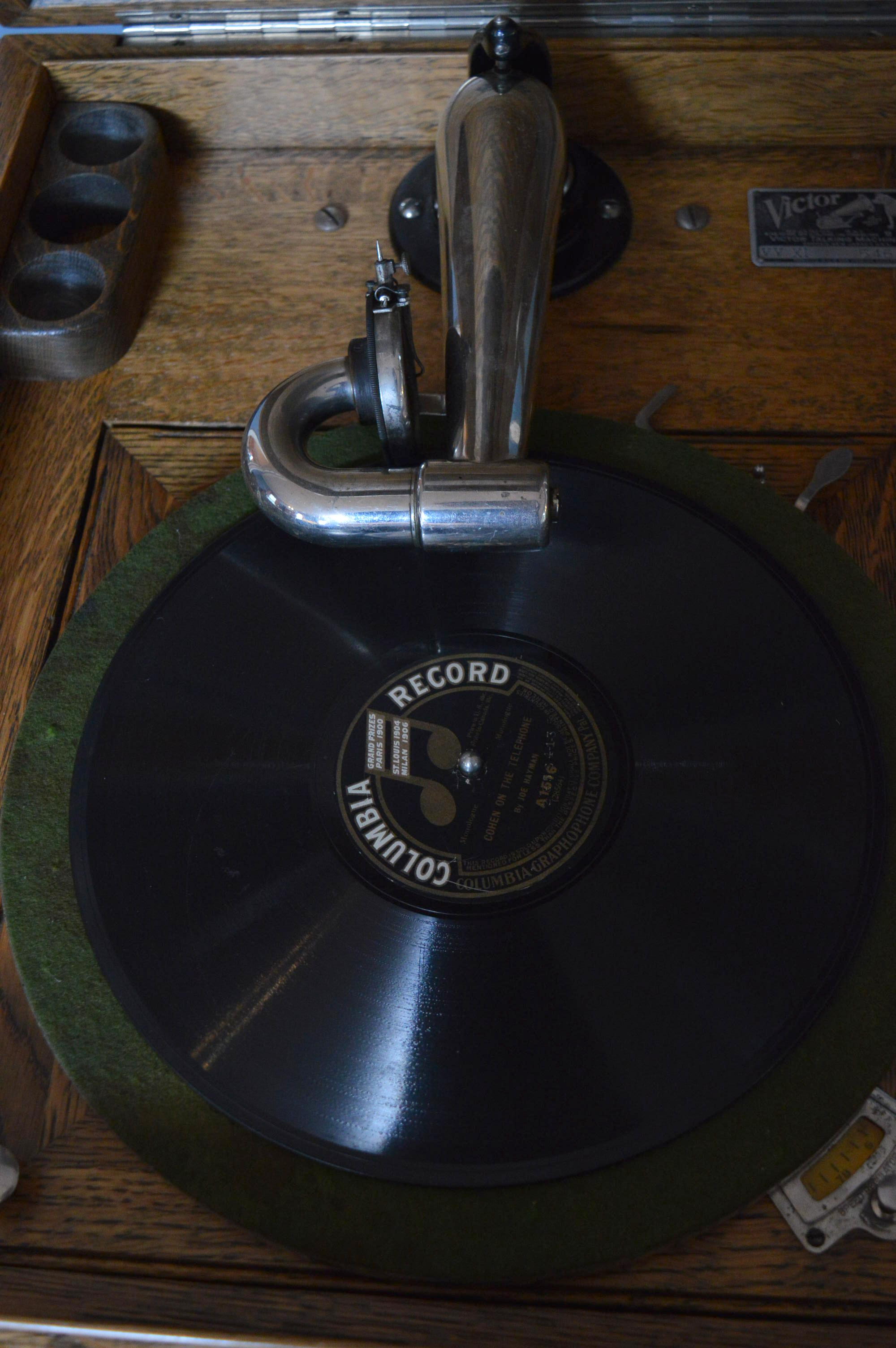Floor Model Victor Victrola from 1919 | EBTH