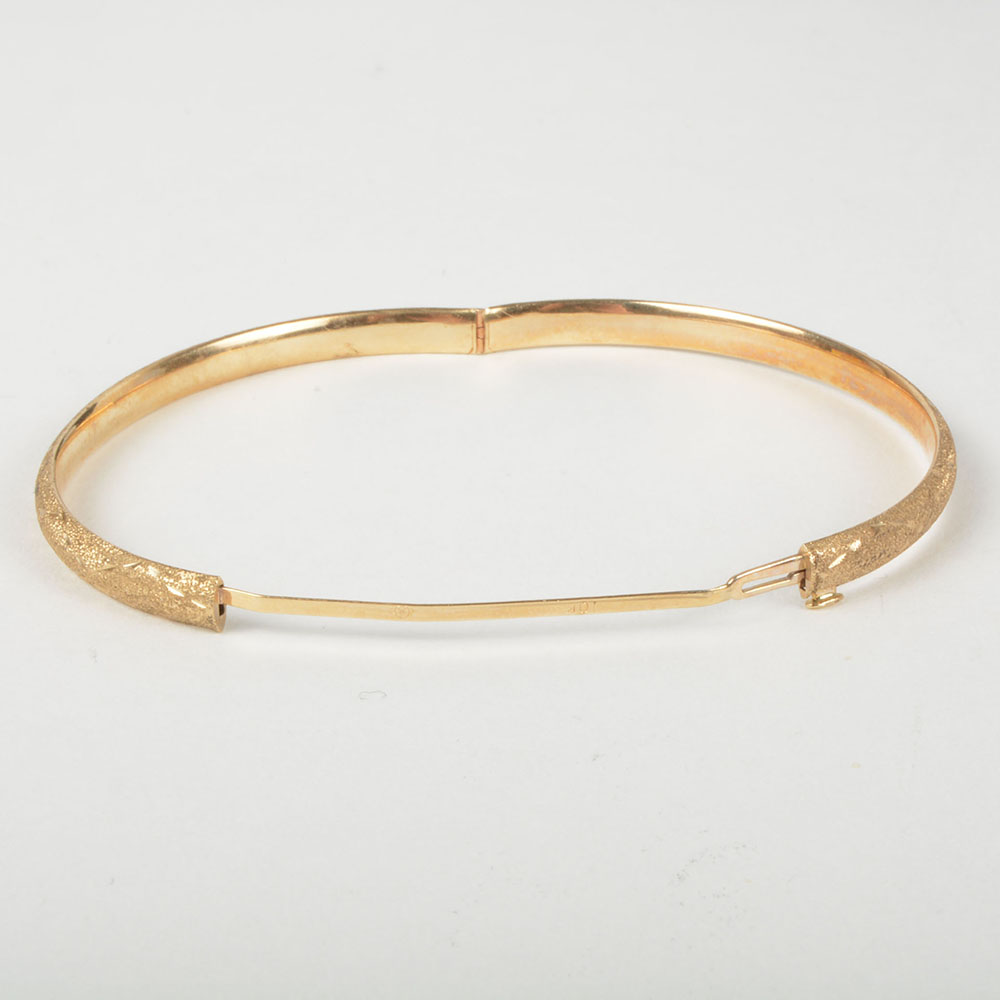 10K Yellow Gold Bangle Bracelet | EBTH