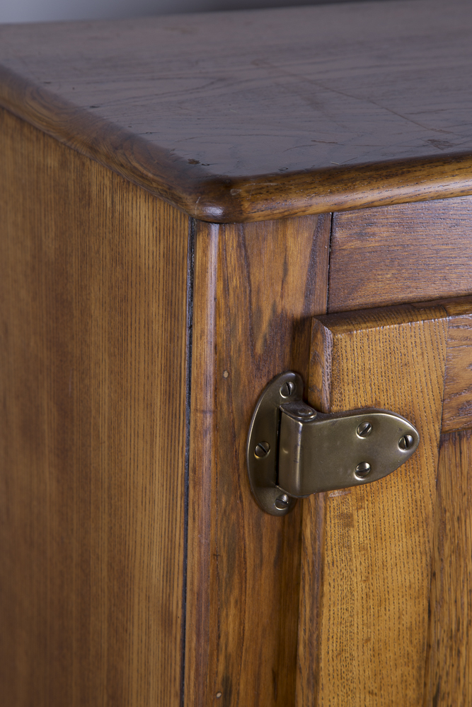 Antique Leonard's "Polar King" Ice Box | EBTH