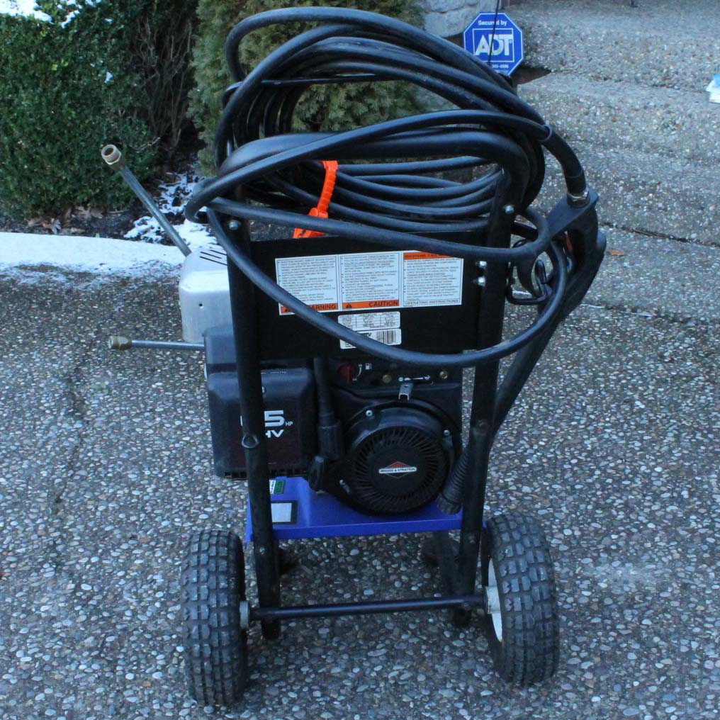 Campbell Hausfeld Farmhand Pressure Washer | EBTH