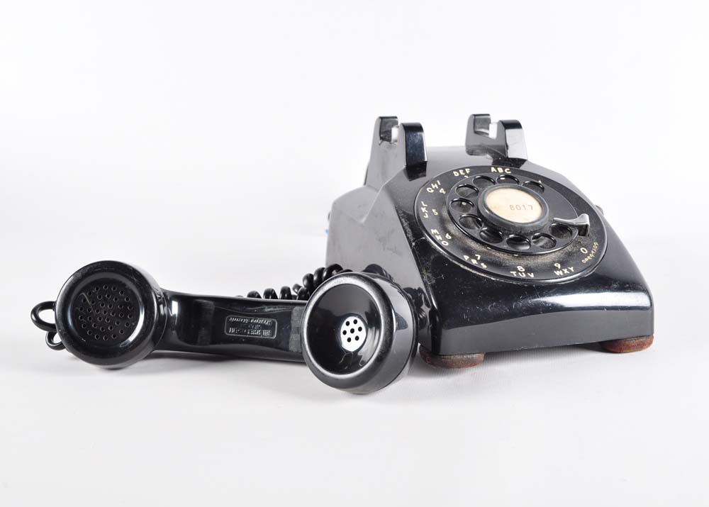 Vintage Southern Bell Rotary Dial Telephone | EBTH