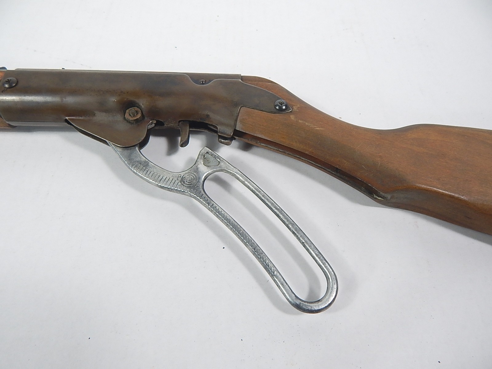 Vintage Daisy Model 96 BB Gun | EBTH