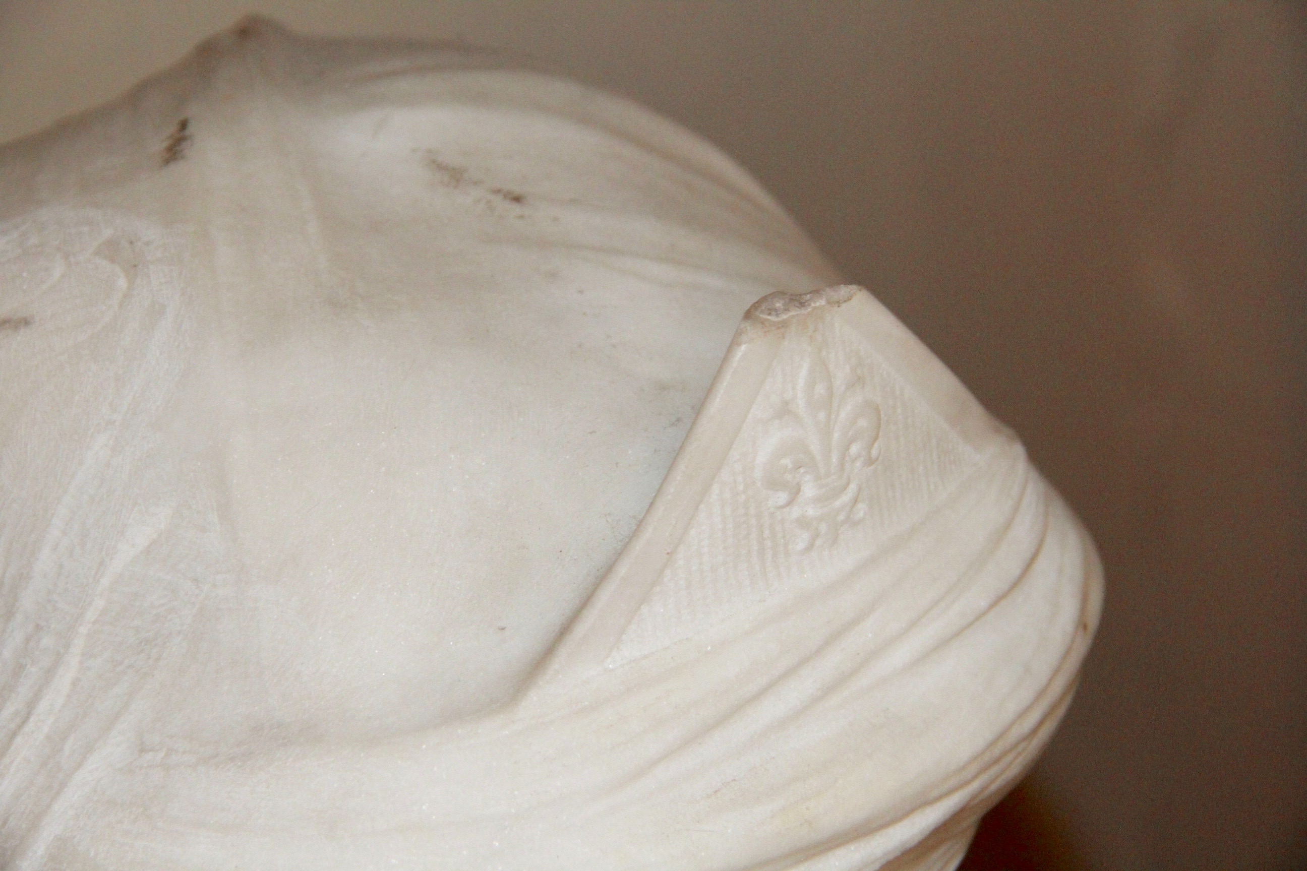 19th Century Saul Fanfani White Carrara Marble Bust of Donna Angelicata ...