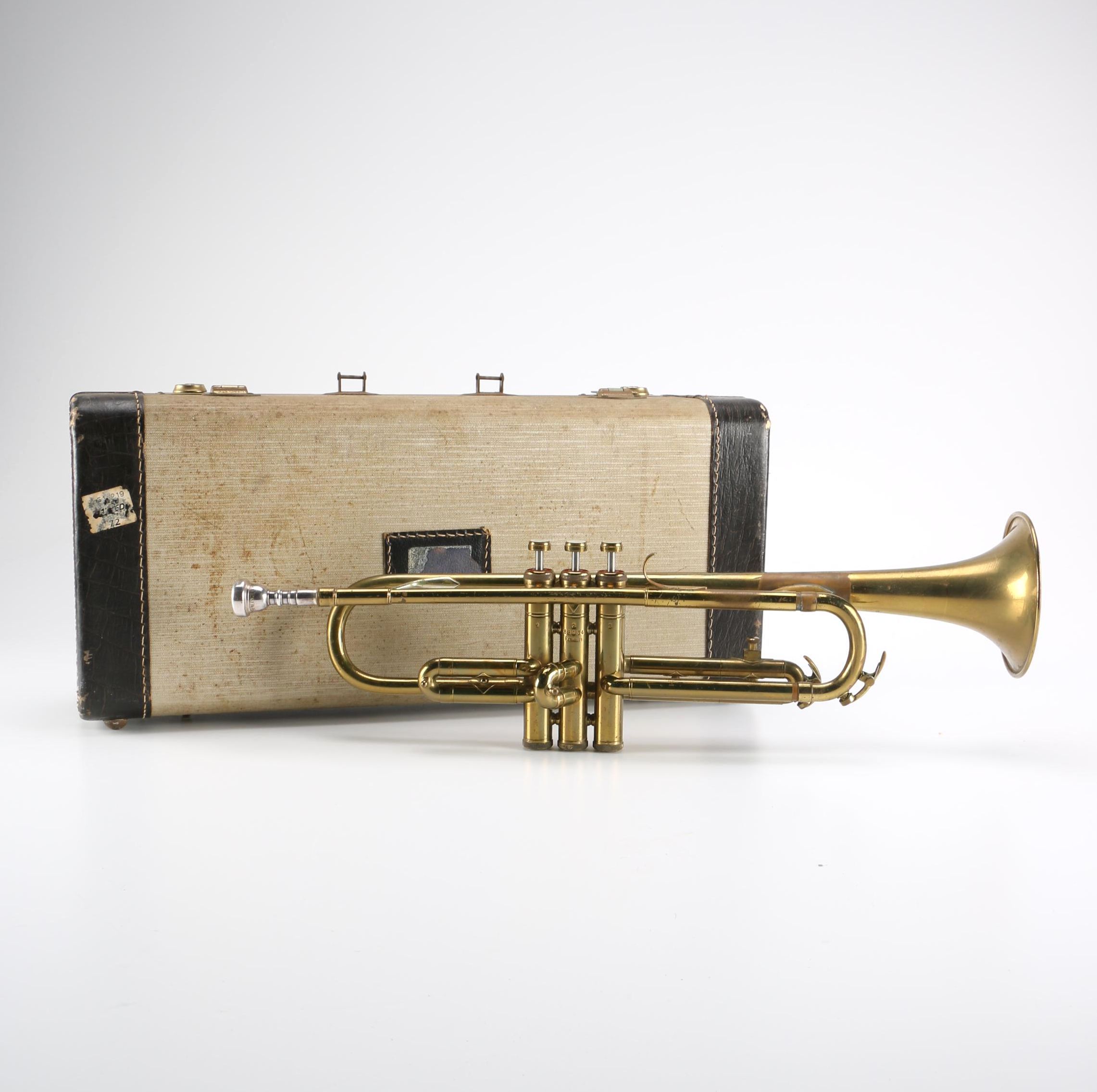 Vintage Reynolds Trumpet and Case | EBTH