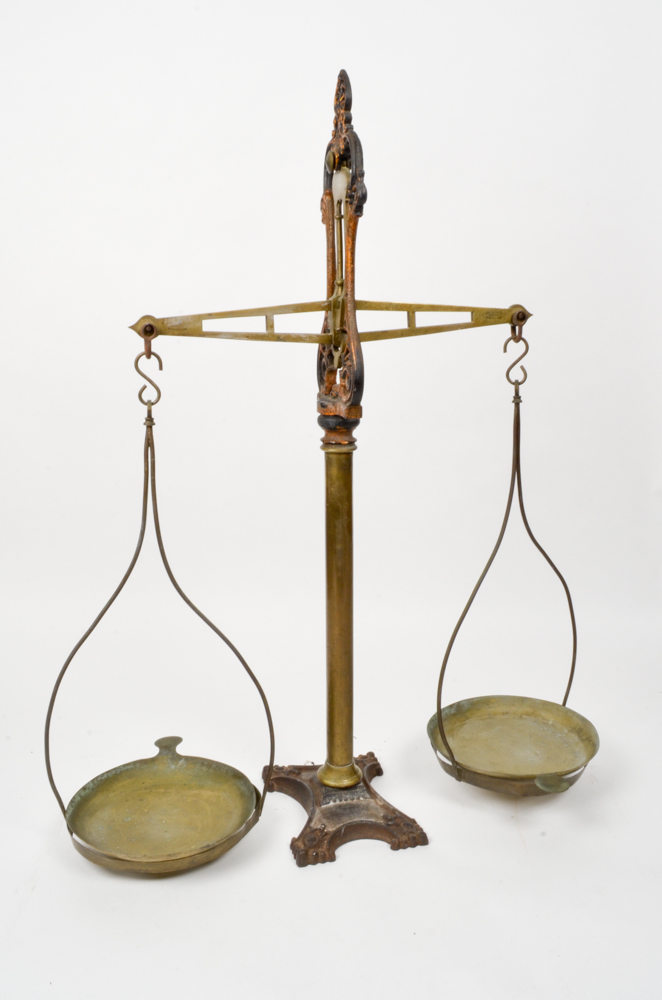 Antique Iron and Brass W. & T. Avery Scale | EBTH