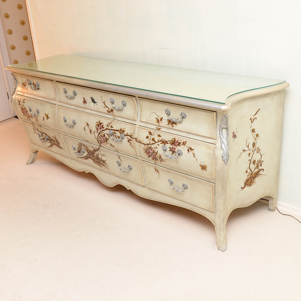 French Bombe Style Painted Chest of Drawers | EBTH