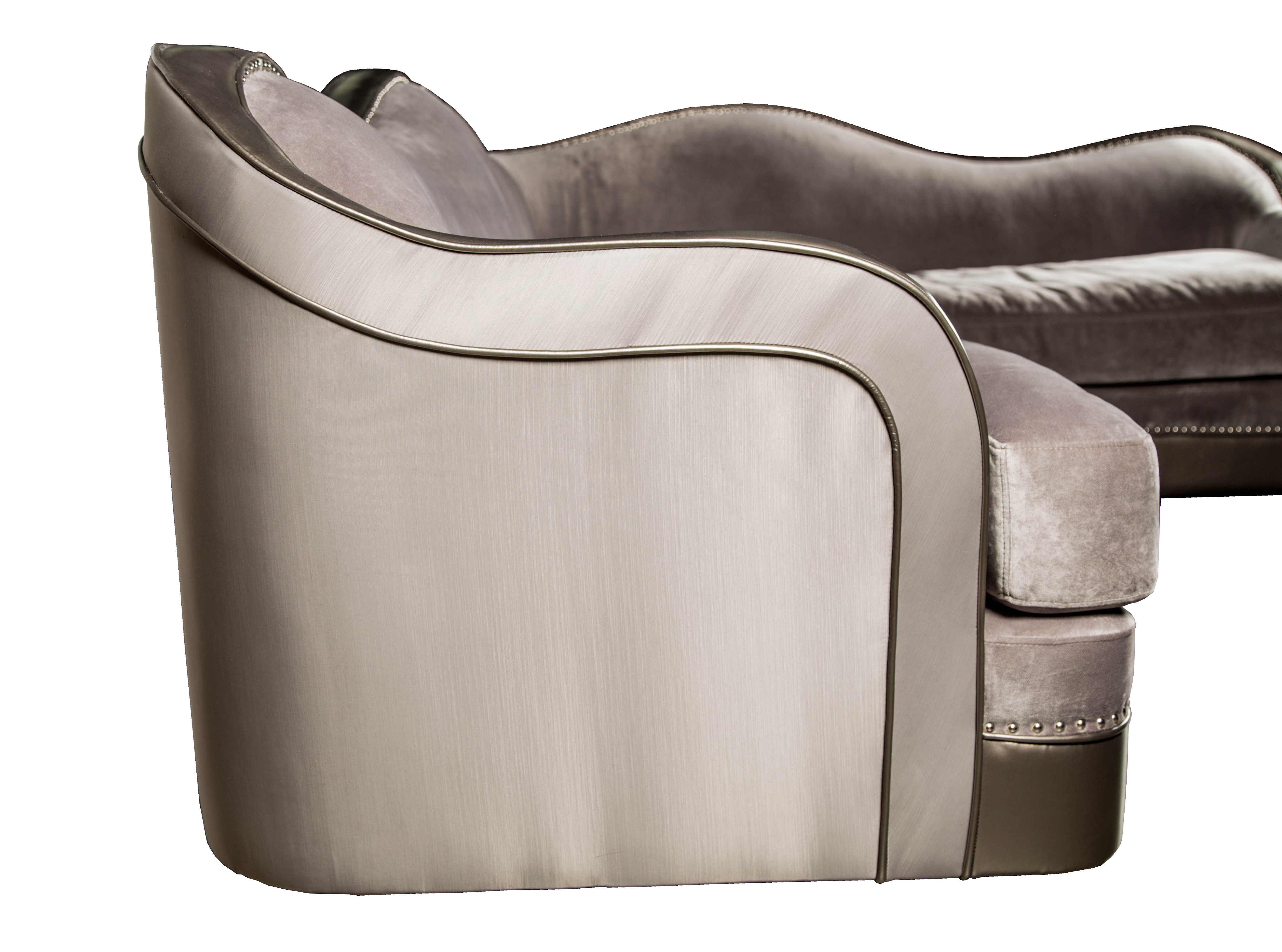 Sectional Sofa by Michael Amini and Jane Seymour for Aico | EBTH