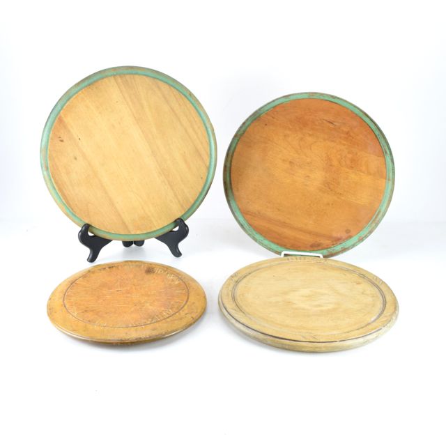 Vintage and Antique Round Wooden Bread Boards | EBTH