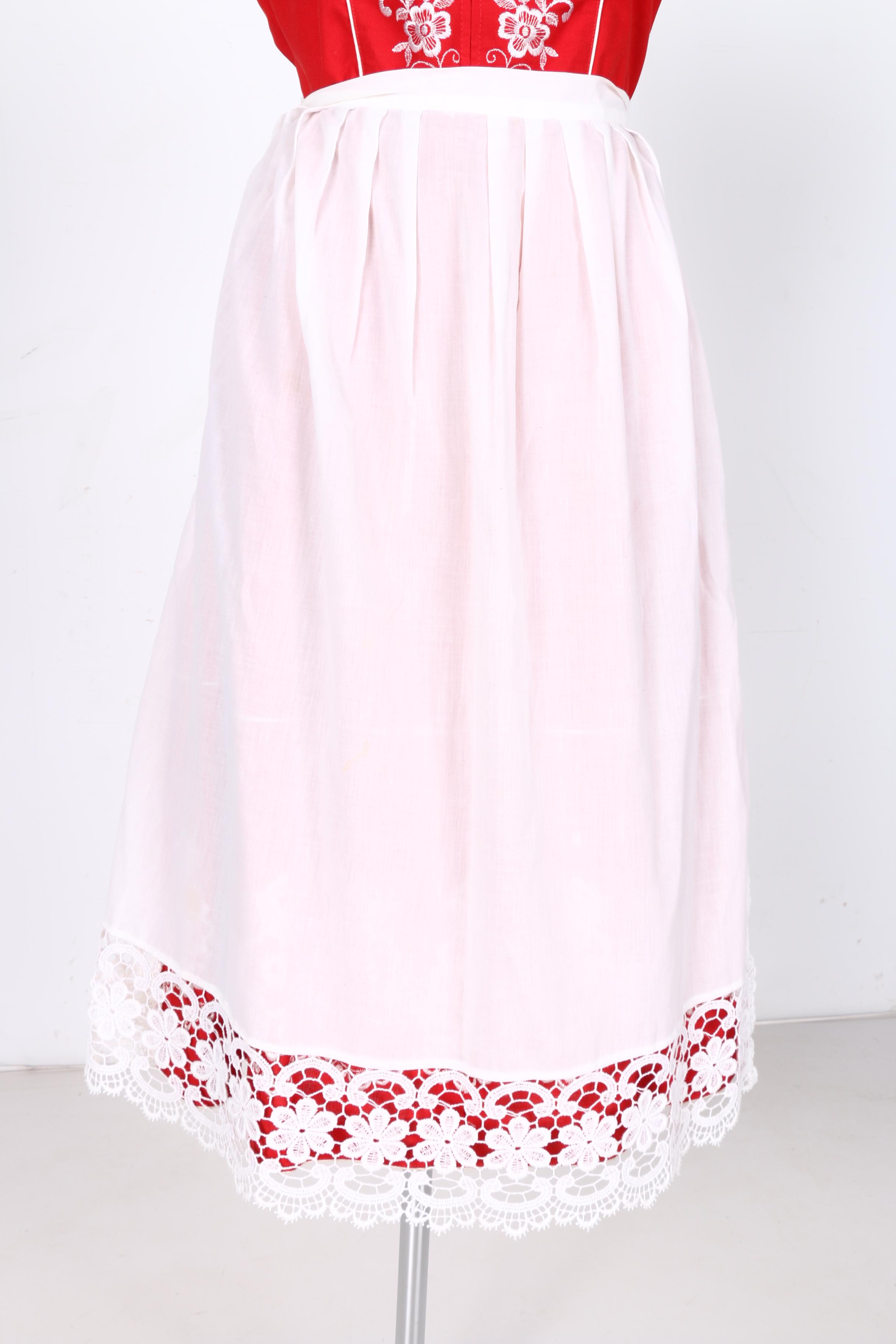 Austrian Dirndl Dresses With Aprons | EBTH