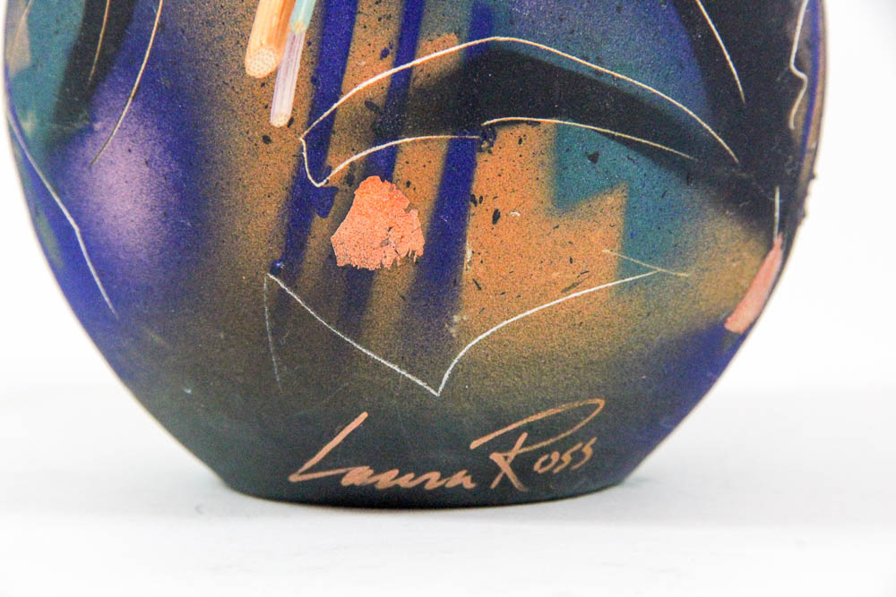 Laura Ross Hand Thrown Pottery Vessel | EBTH