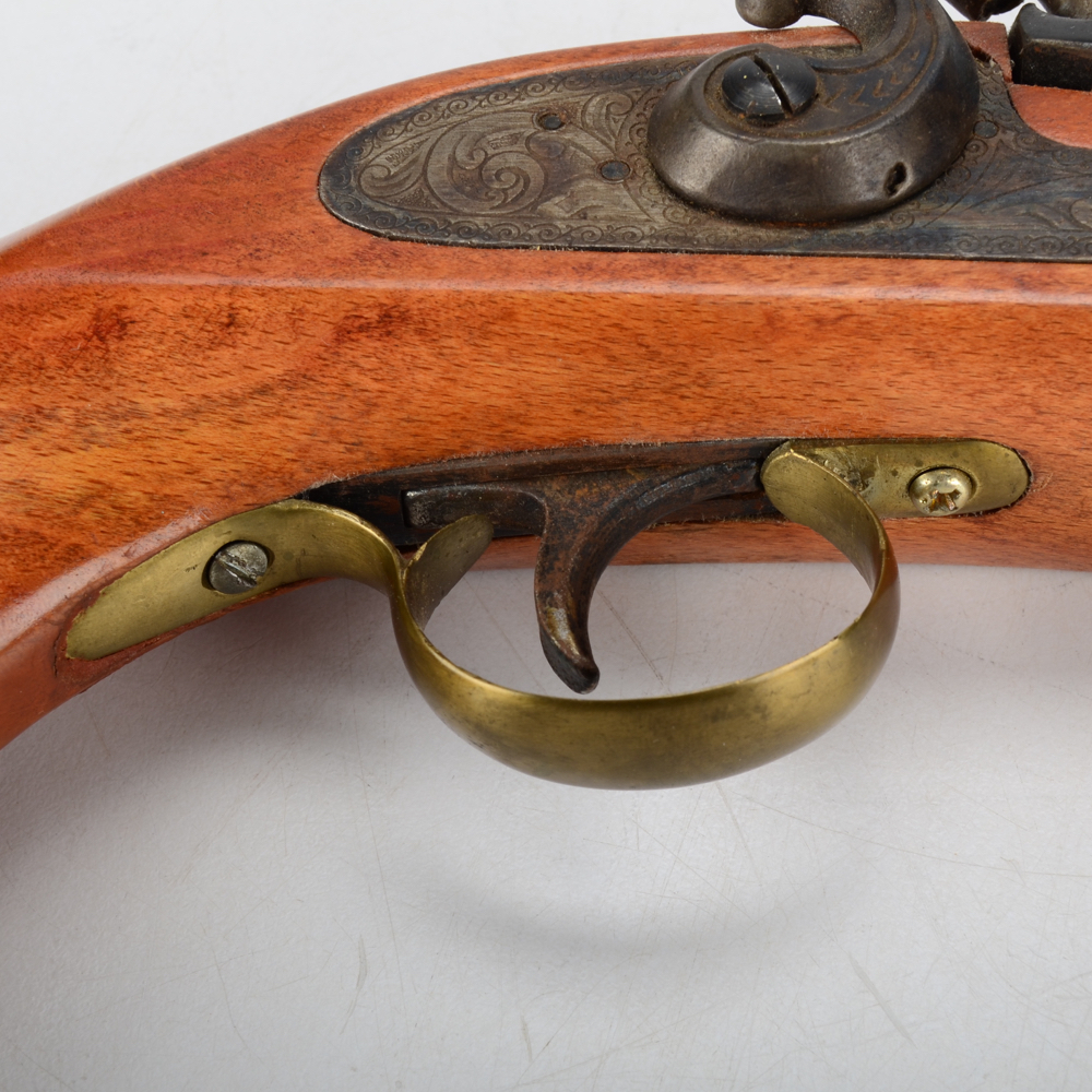 Black Powder Caplock Pistol | EBTH