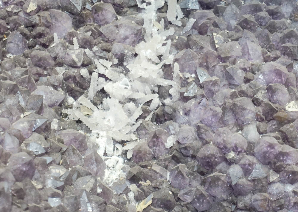 Amethyst Geode Table with Round Glass Top | EBTH