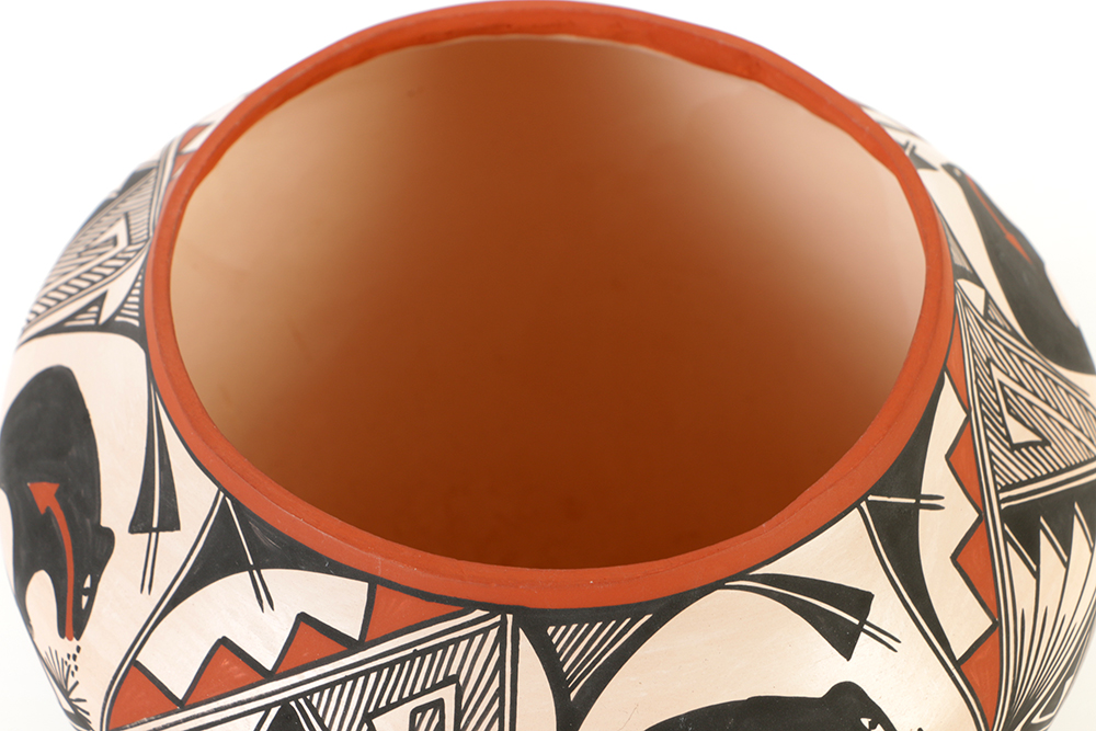 I. Chino Acoma Pottery Vessel | EBTH