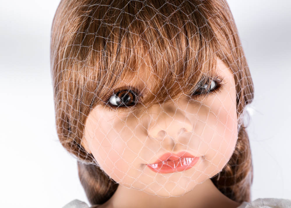 MasterPiece Doll "Allison" with Light Brunette Hair and Brown Eyes | EBTH