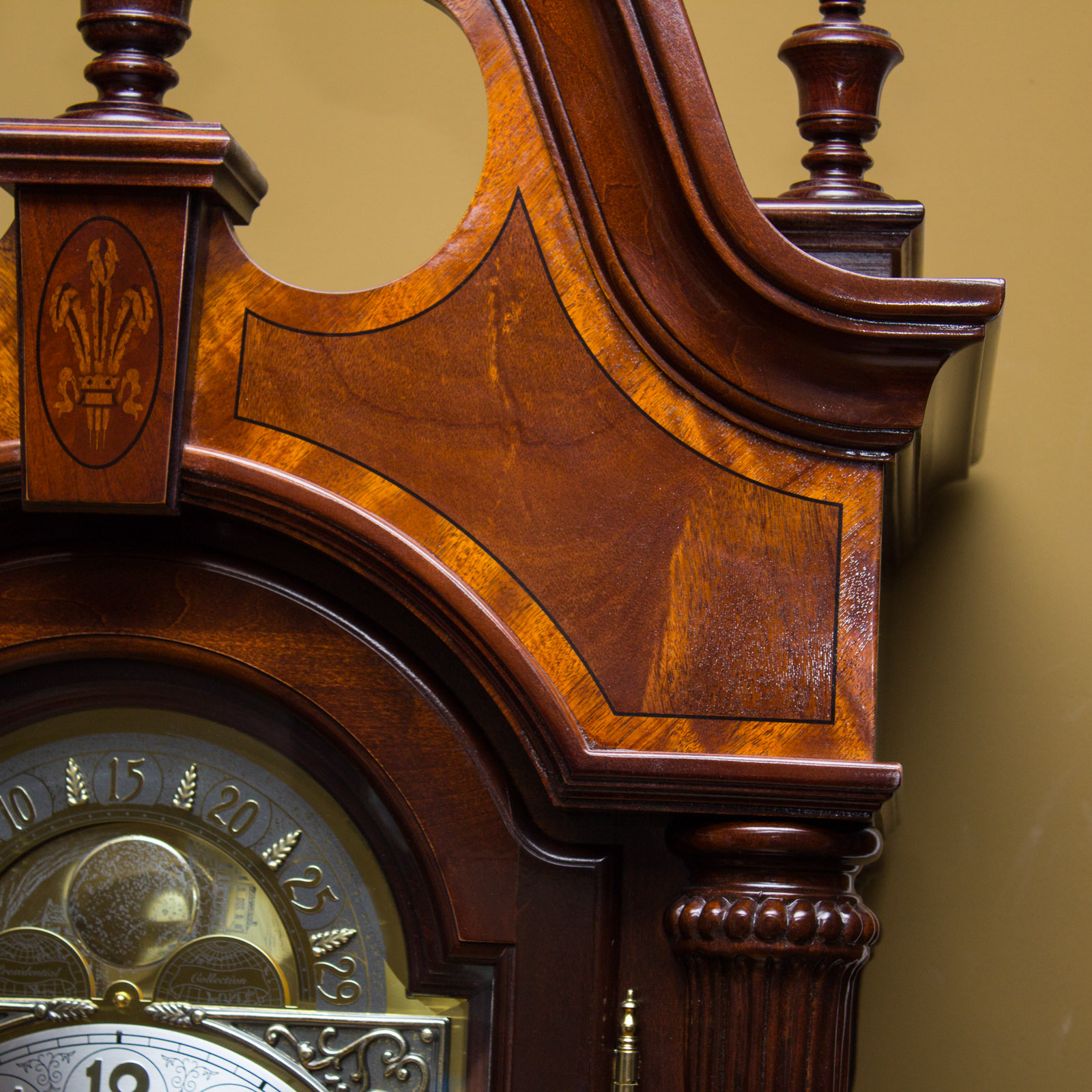 Howard Miller Presidential Collection Grandfather Clock | EBTH