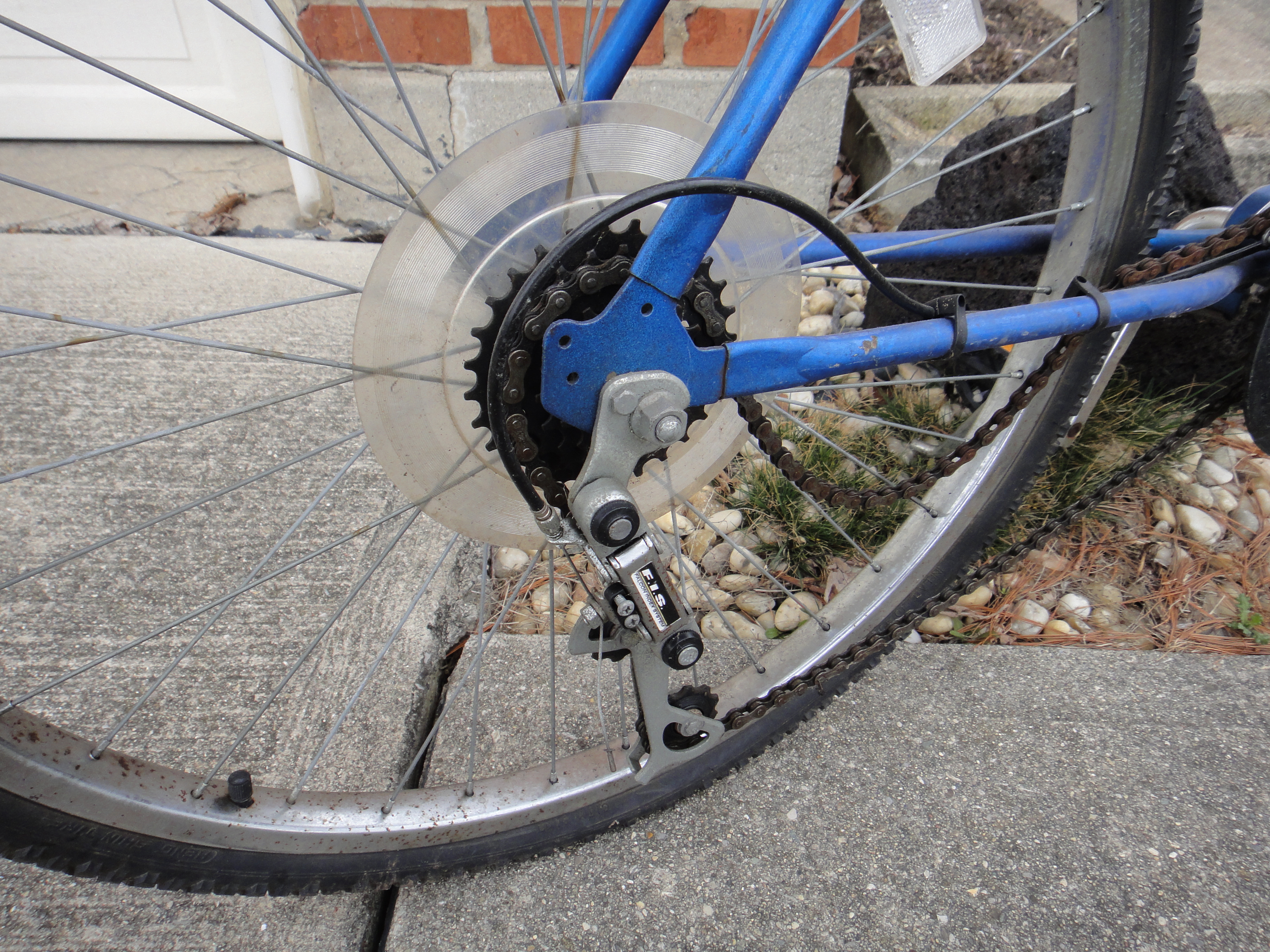 10 Speed Huffy Expedition Boy's Bike | EBTH