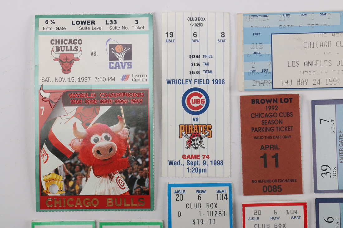 Chicago Sports Memorabilia | EBTH