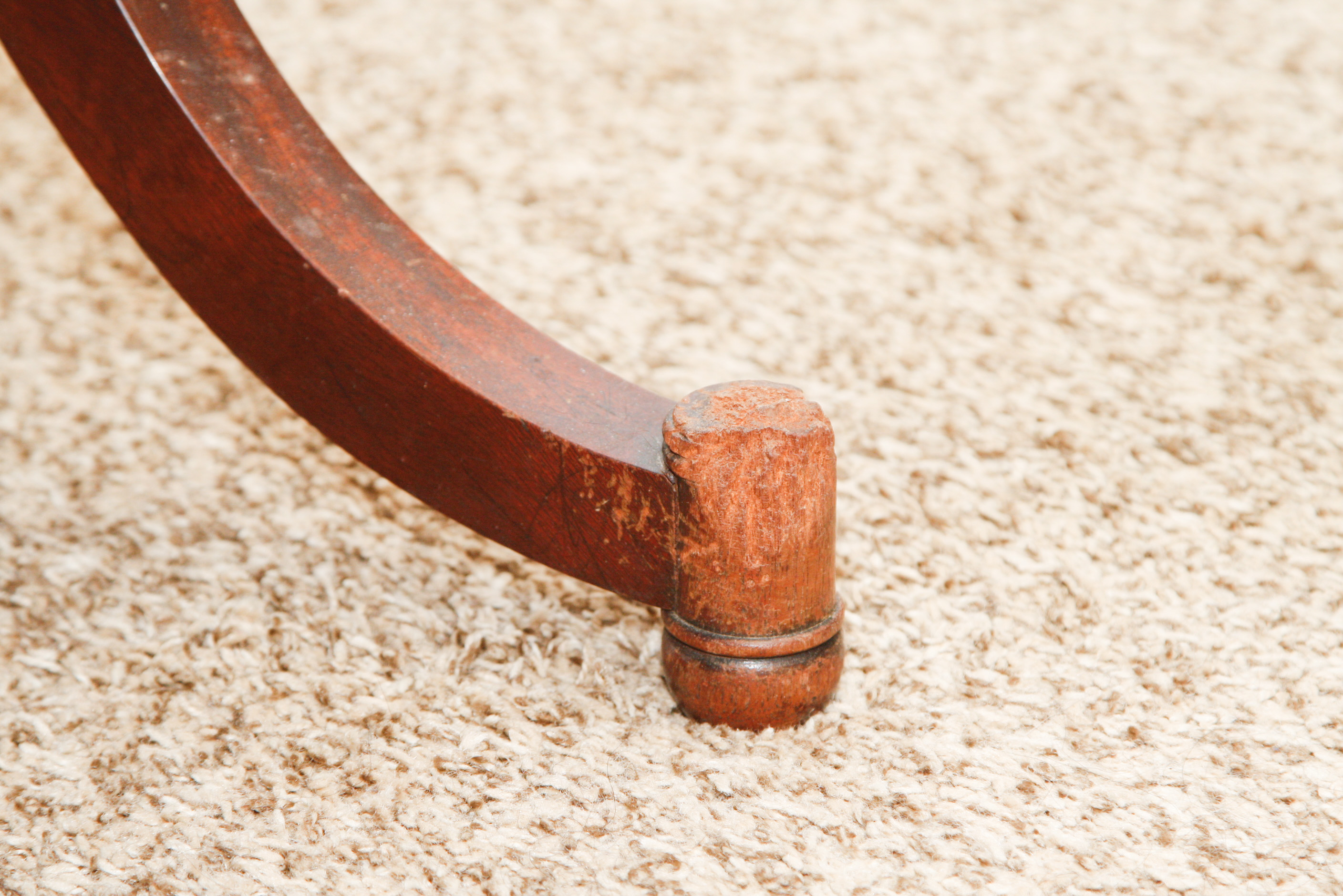 Vintage Federal Style Coffee Table With Built-In Humidor | EBTH