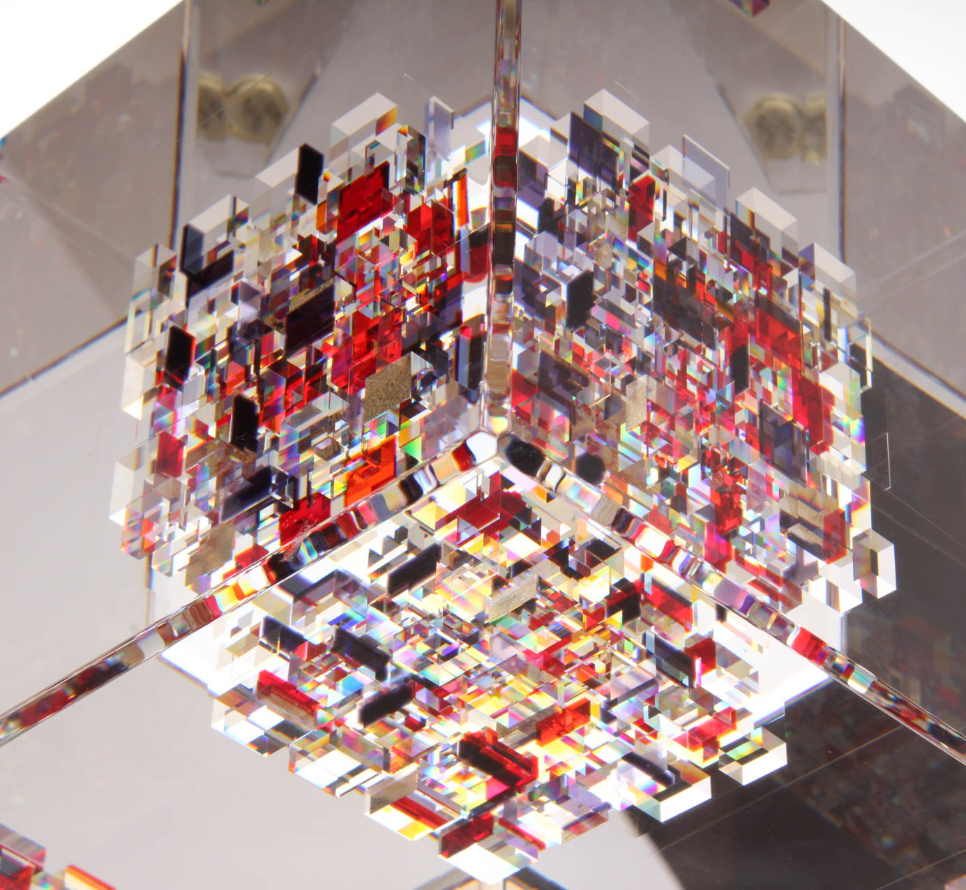 Jon Kuhn Optical Glass Sculpture "Chili Peppers" | EBTH