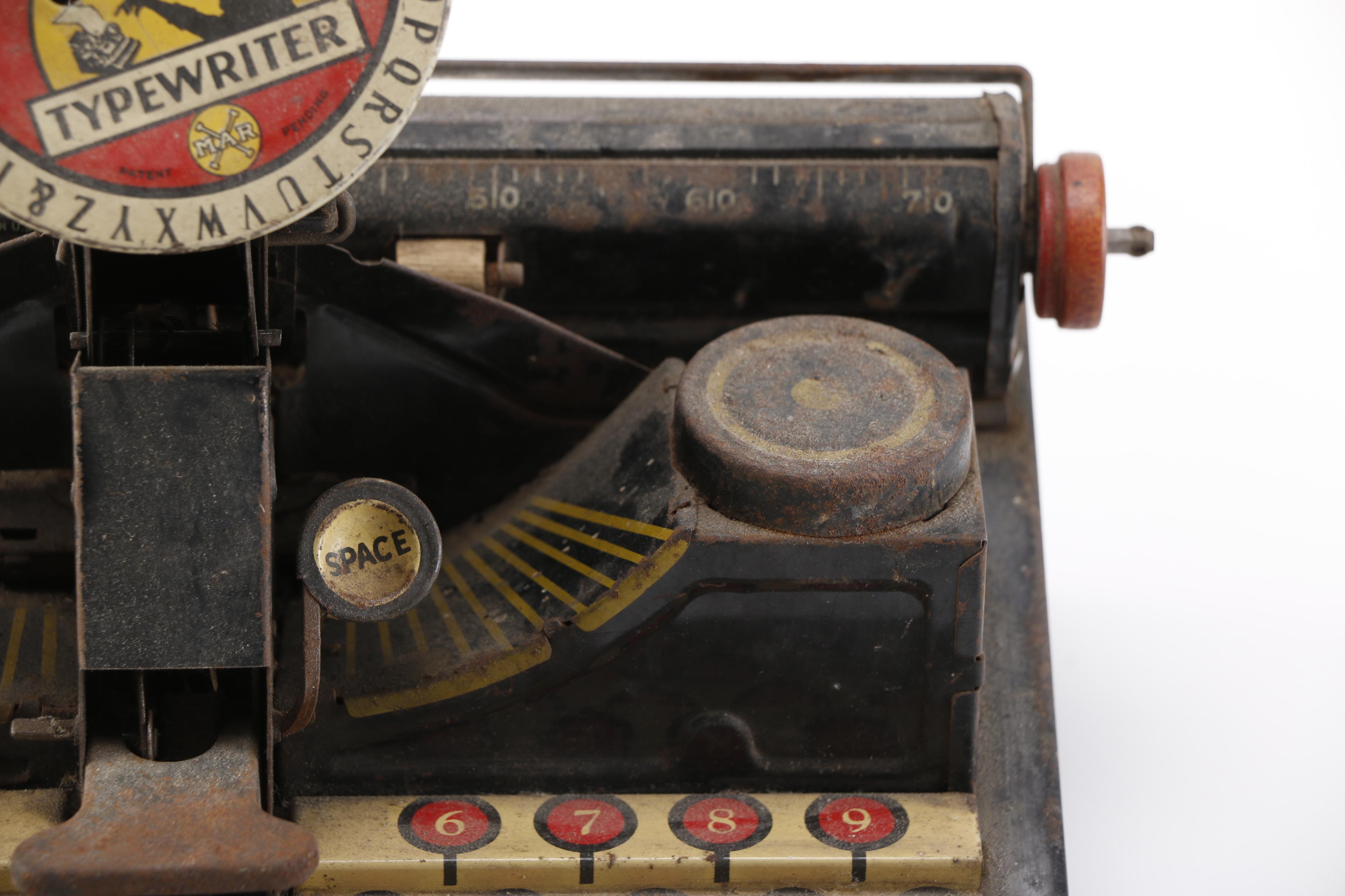 Tin Marx De-Luxe Dial Typewriter Toy | EBTH