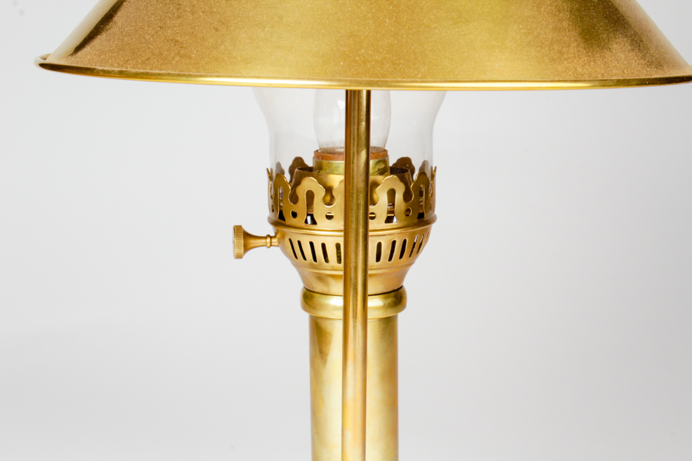 Vintage Brass Orient Express Lamp | EBTH