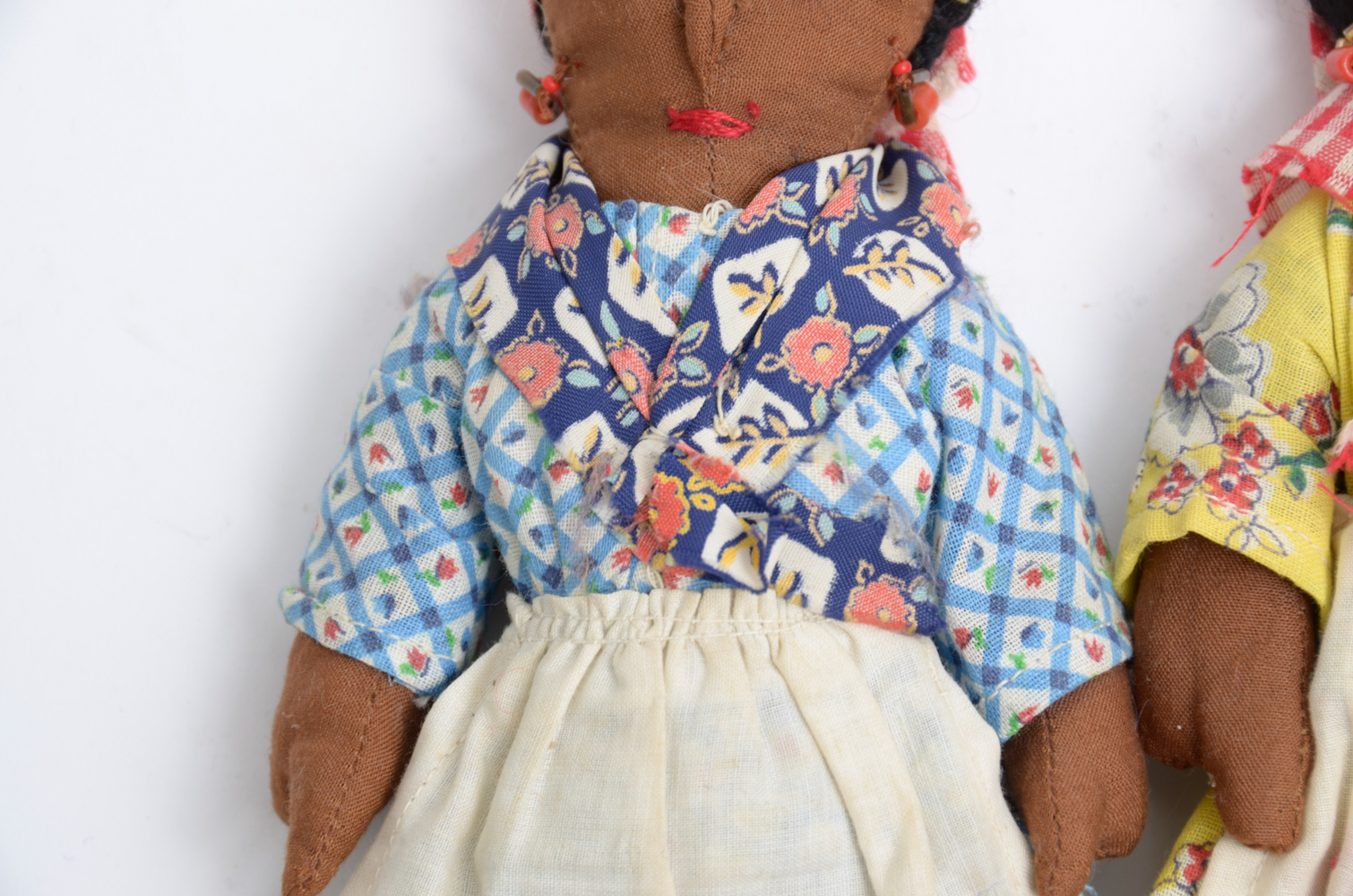 Pair of Vintage Dolls from Curacao | EBTH
