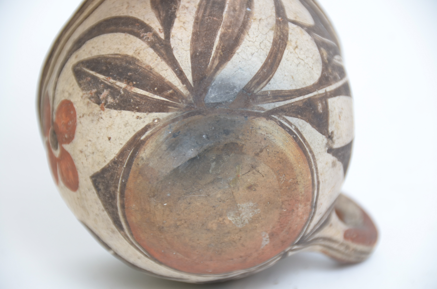 Collection of Antique and Vintage Latin American Ceramics | EBTH