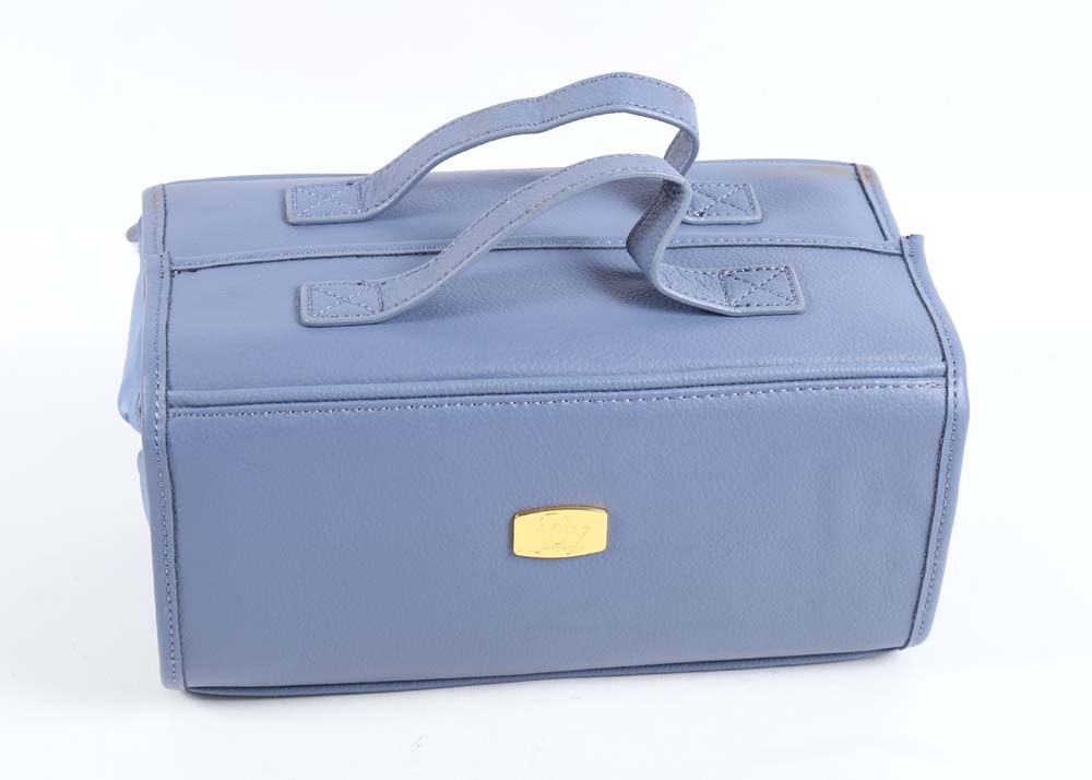 Joy Mangano Travel Set | EBTH