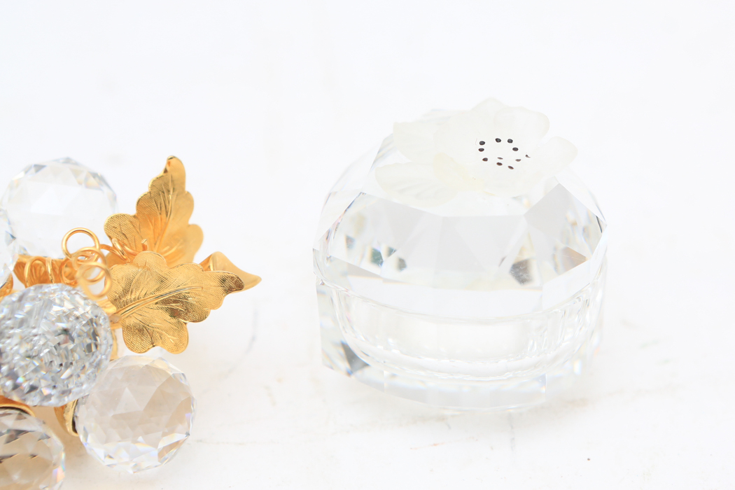 Swarovski Trinket Box and Grapes | EBTH