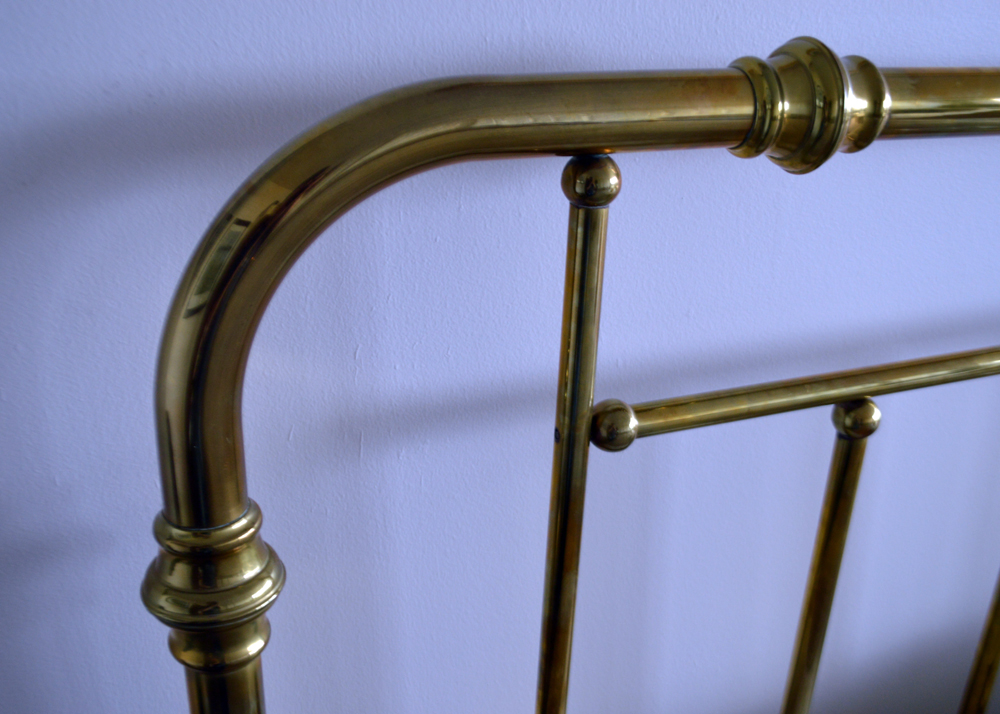 Vintage Queen Size Brass Bed Frame With Brass Quilt Rack | EBTH