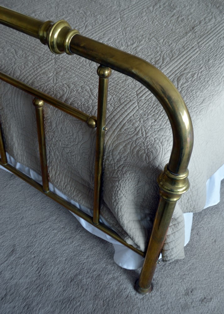 Vintage Queen Size Brass Bed Frame With Brass Quilt Rack | EBTH