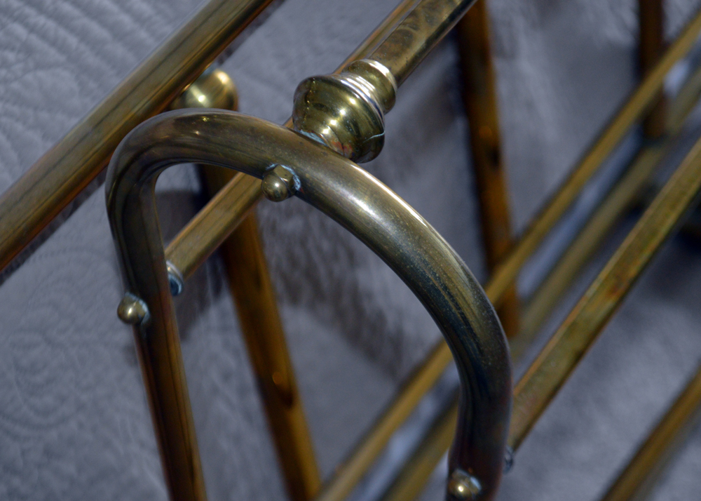 Vintage Queen Size Brass Bed Frame With Brass Quilt Rack | EBTH