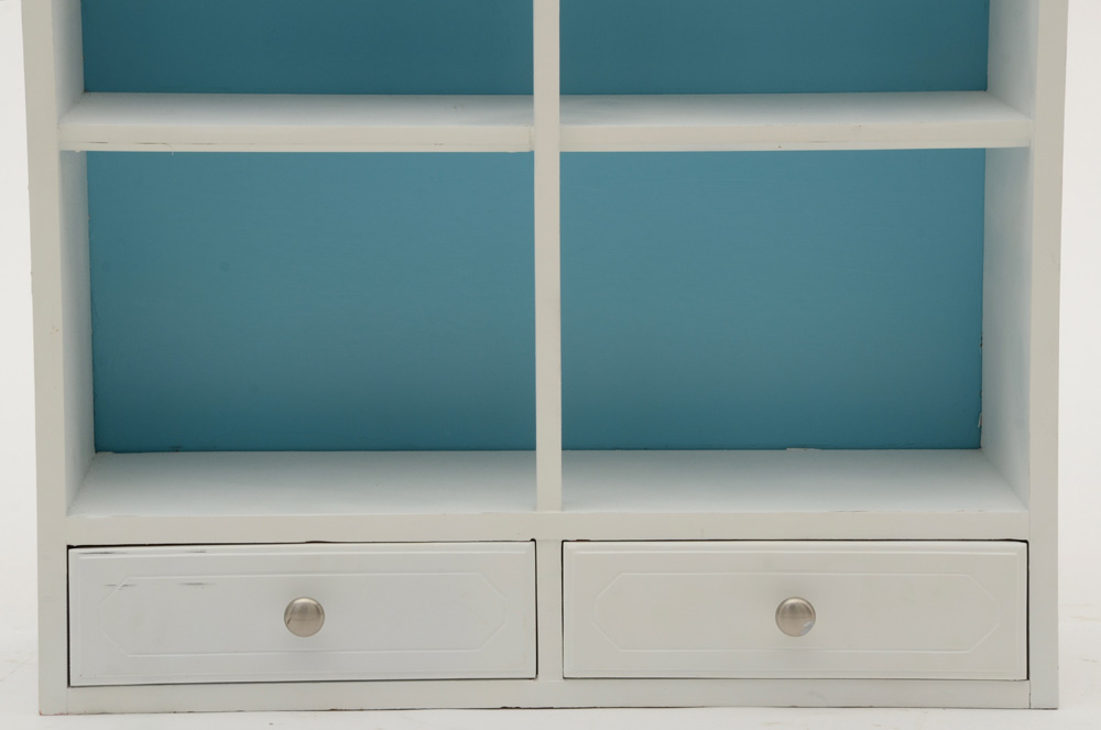 Dixie Cabinet in White | EBTH