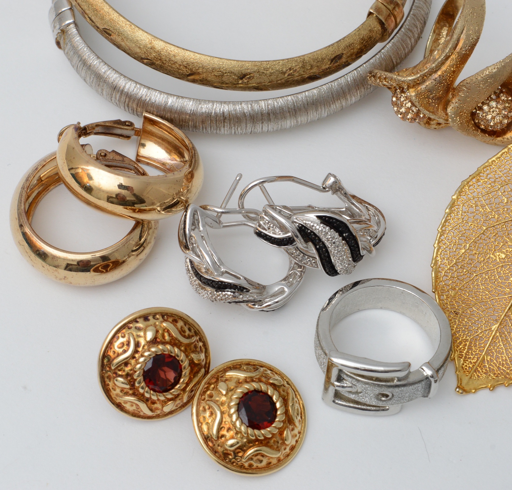 Jewelry Collection | EBTH