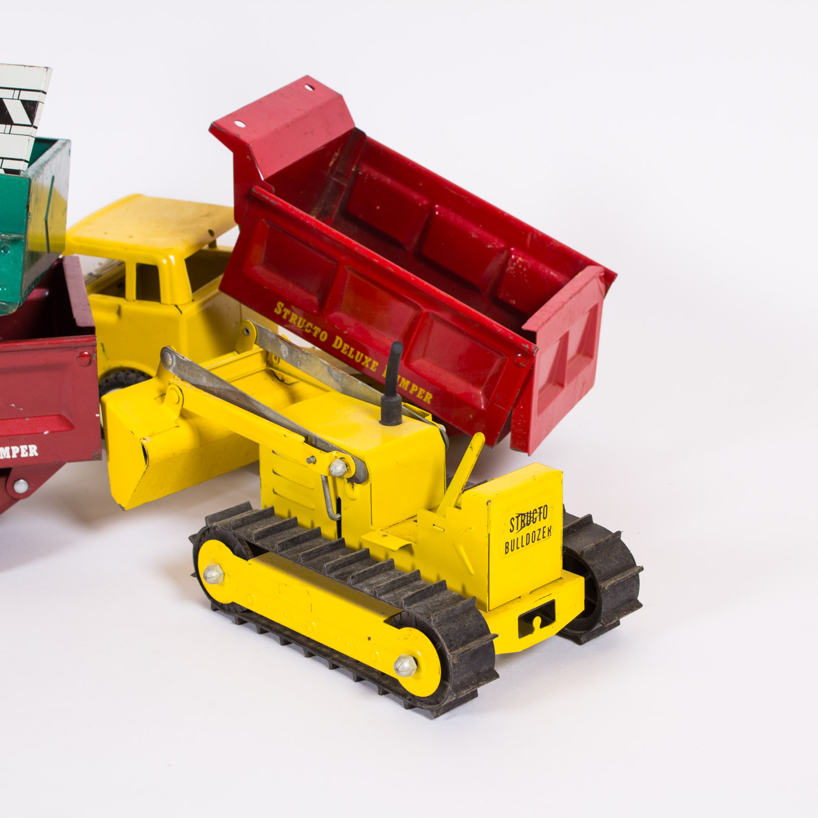 Collection of Vintage Structo Construction Toys | EBTH