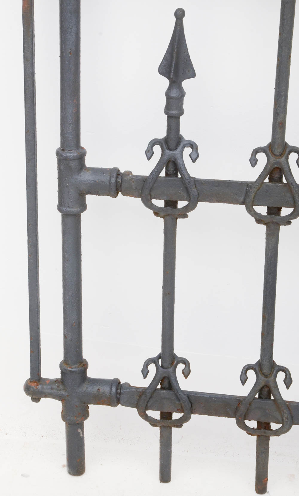 Victorian Cast Iron Gate | EBTH