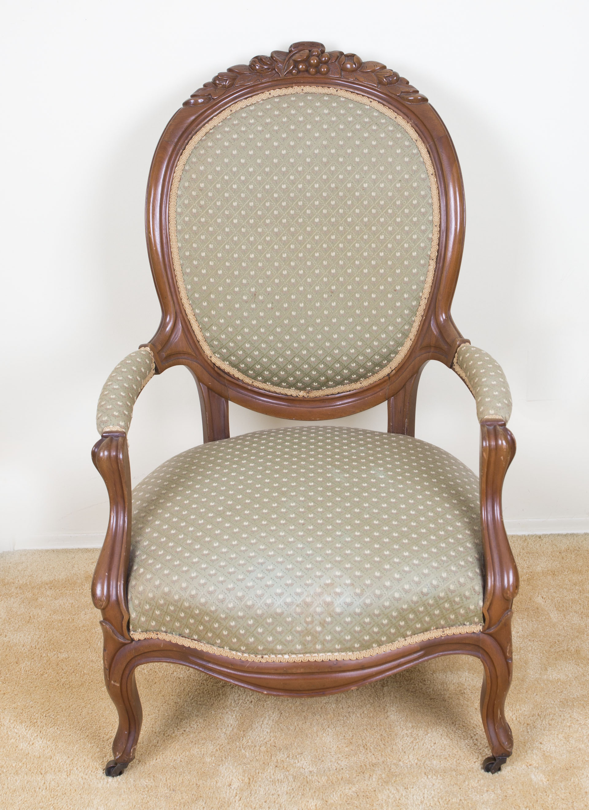Pair of Victorian-Style Balloon Back Chairs | EBTH