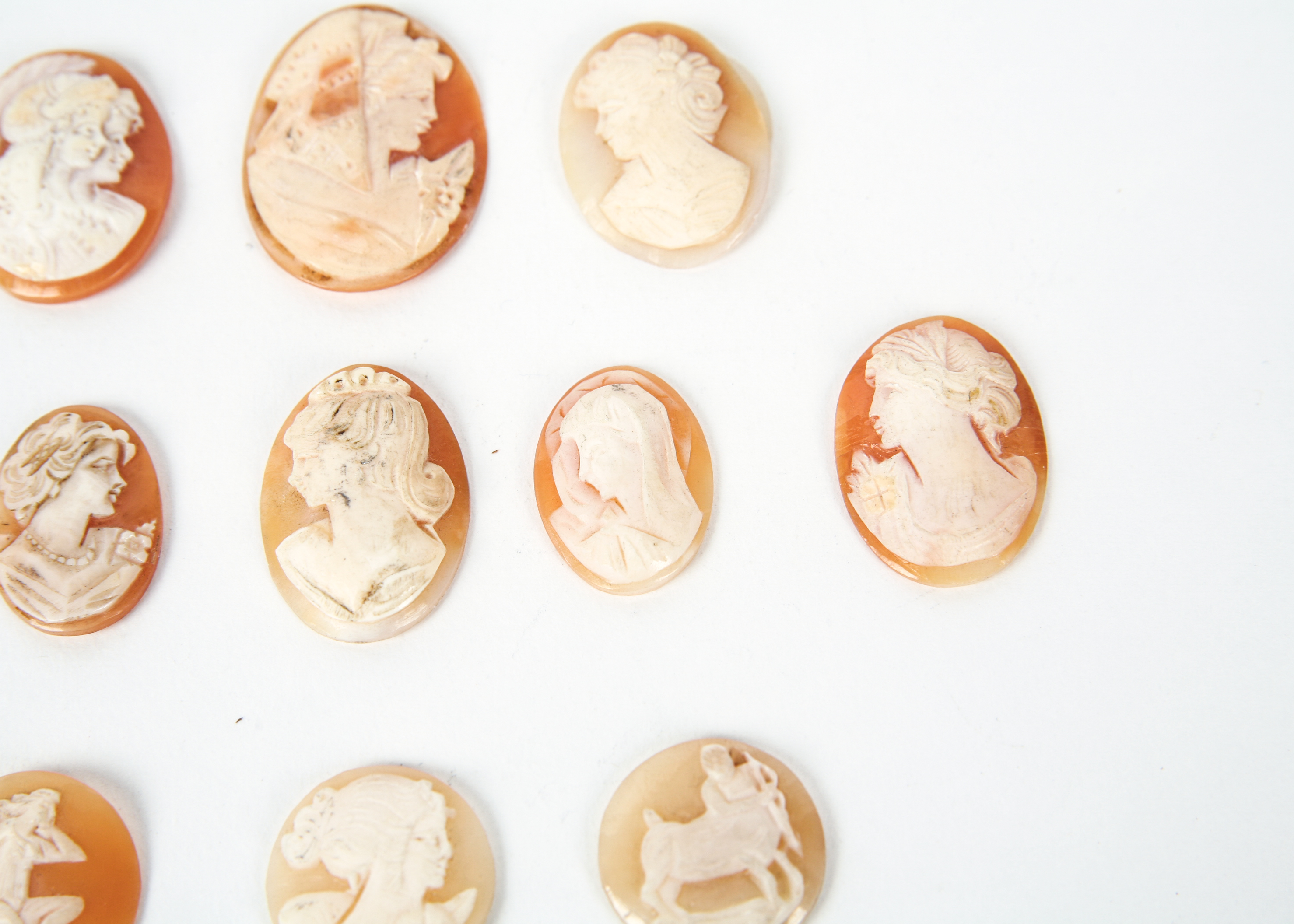 Vintage Shell Cameos | EBTH