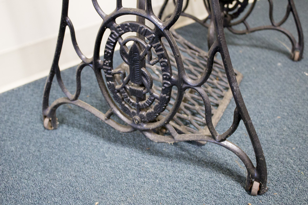 Cast Iron Singer Sewing Table Base | EBTH