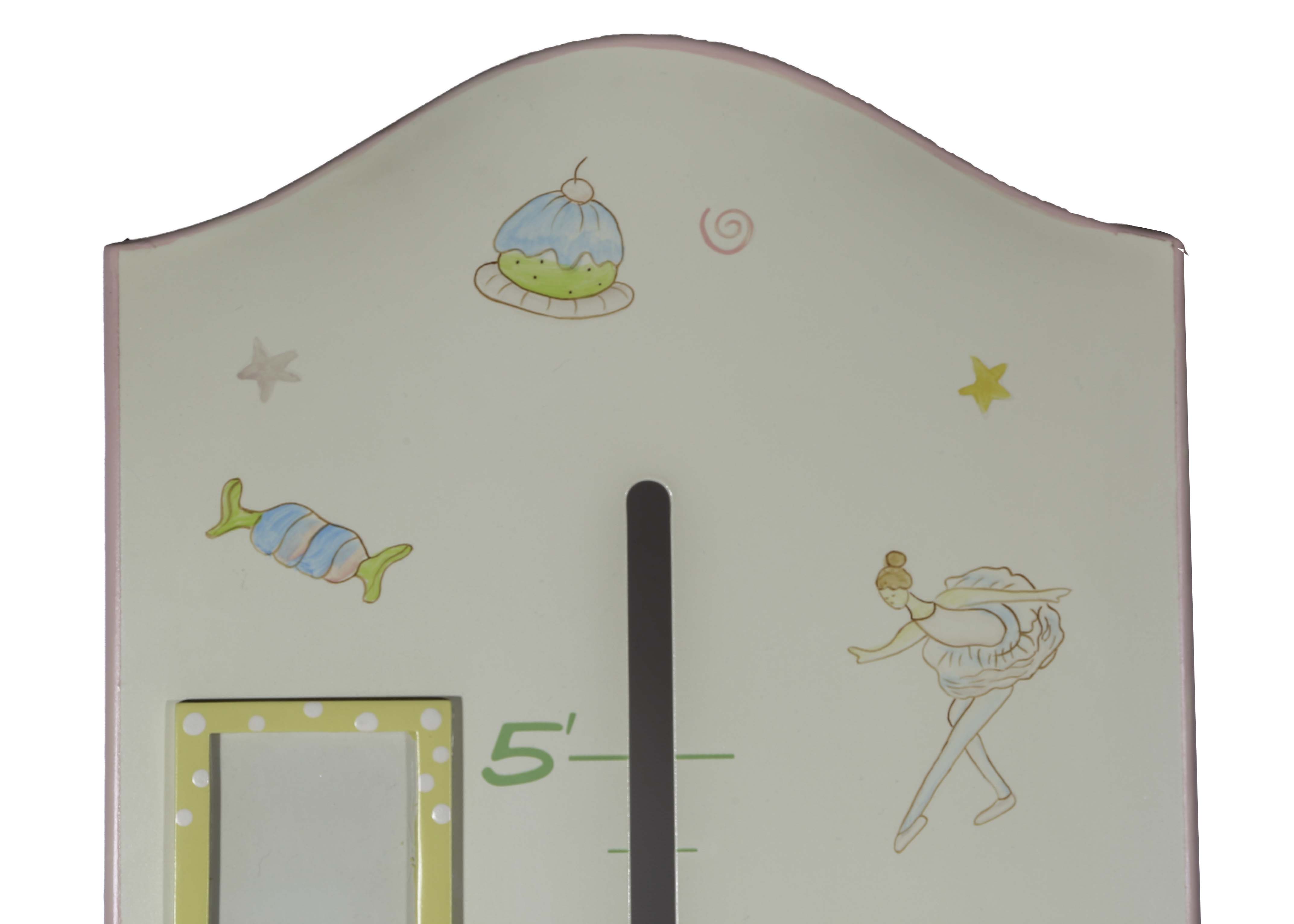 Wall Mounted Growth Chart | EBTH