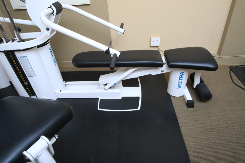 Vectra On-Line 1850 Home Gym | EBTH