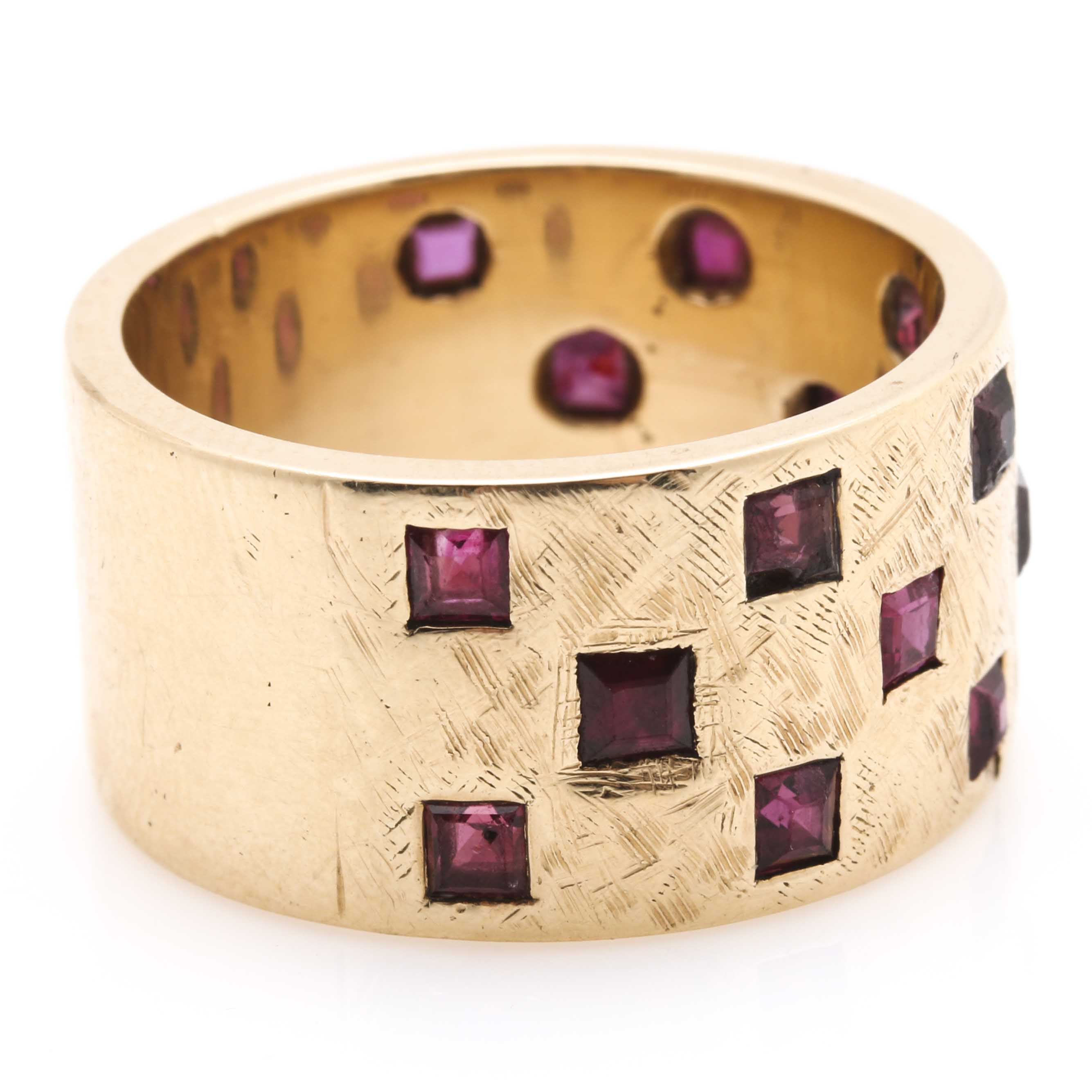 Contemporary 14K Yellow Gold Ruby Ring | EBTH