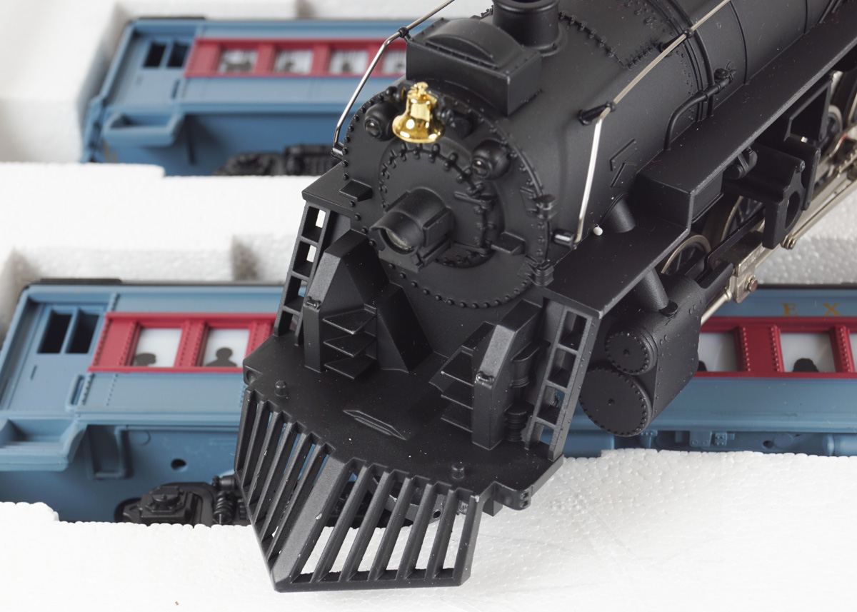Polar Express Train Kit | EBTH