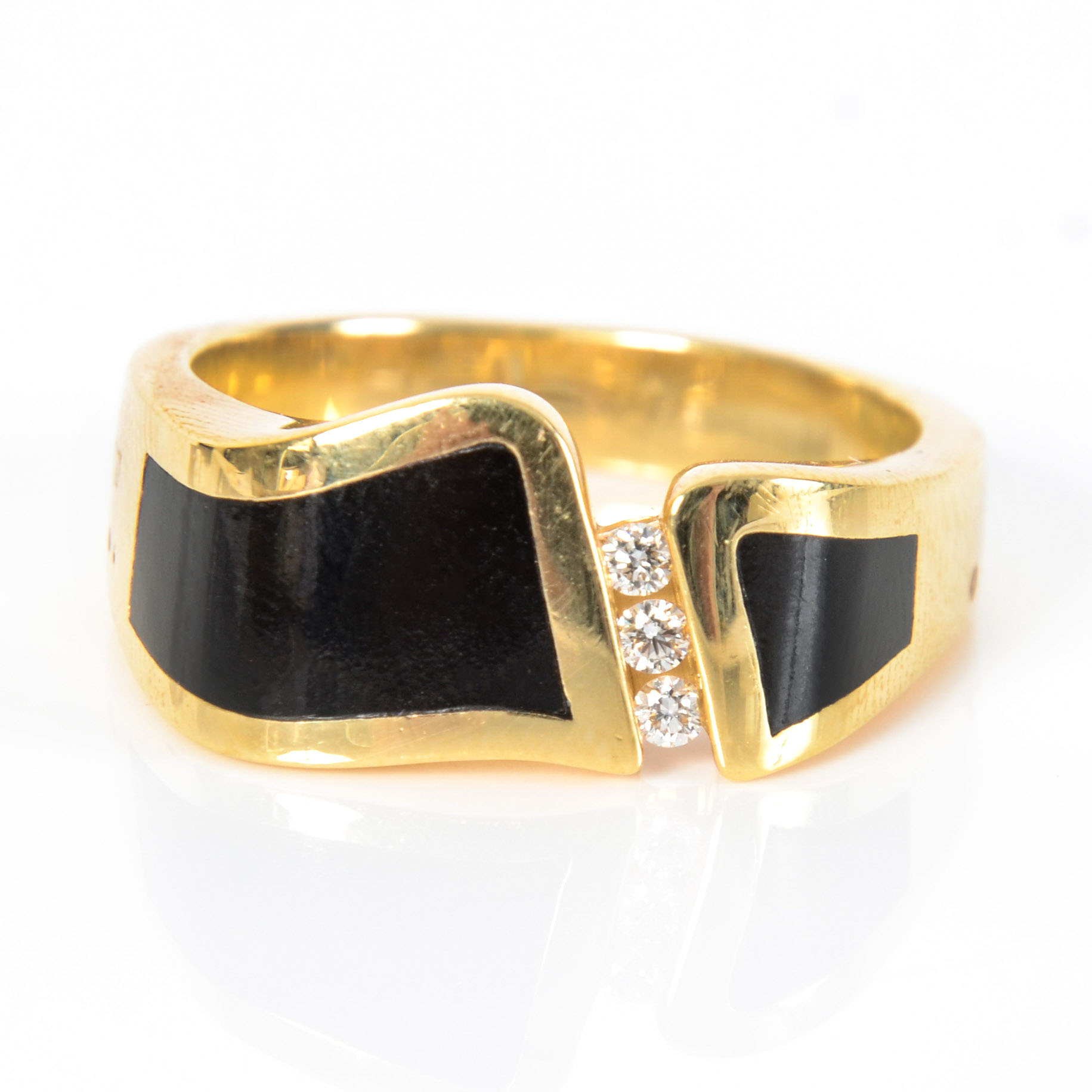 Bernard K Passman 18K Gold Ring with Black Coral and Diamonds | EBTH